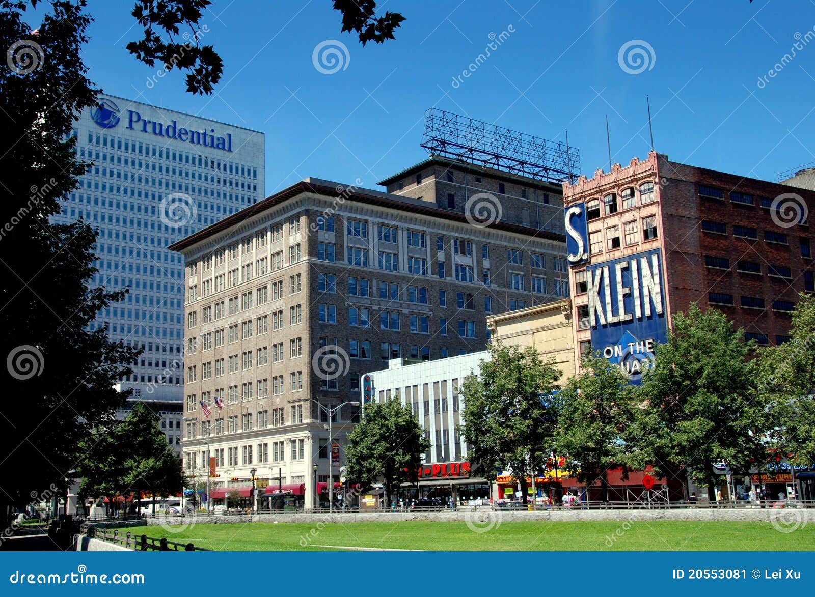 Newark, NJ: Broad Street Buildings Editorial Photo - Image of military ...