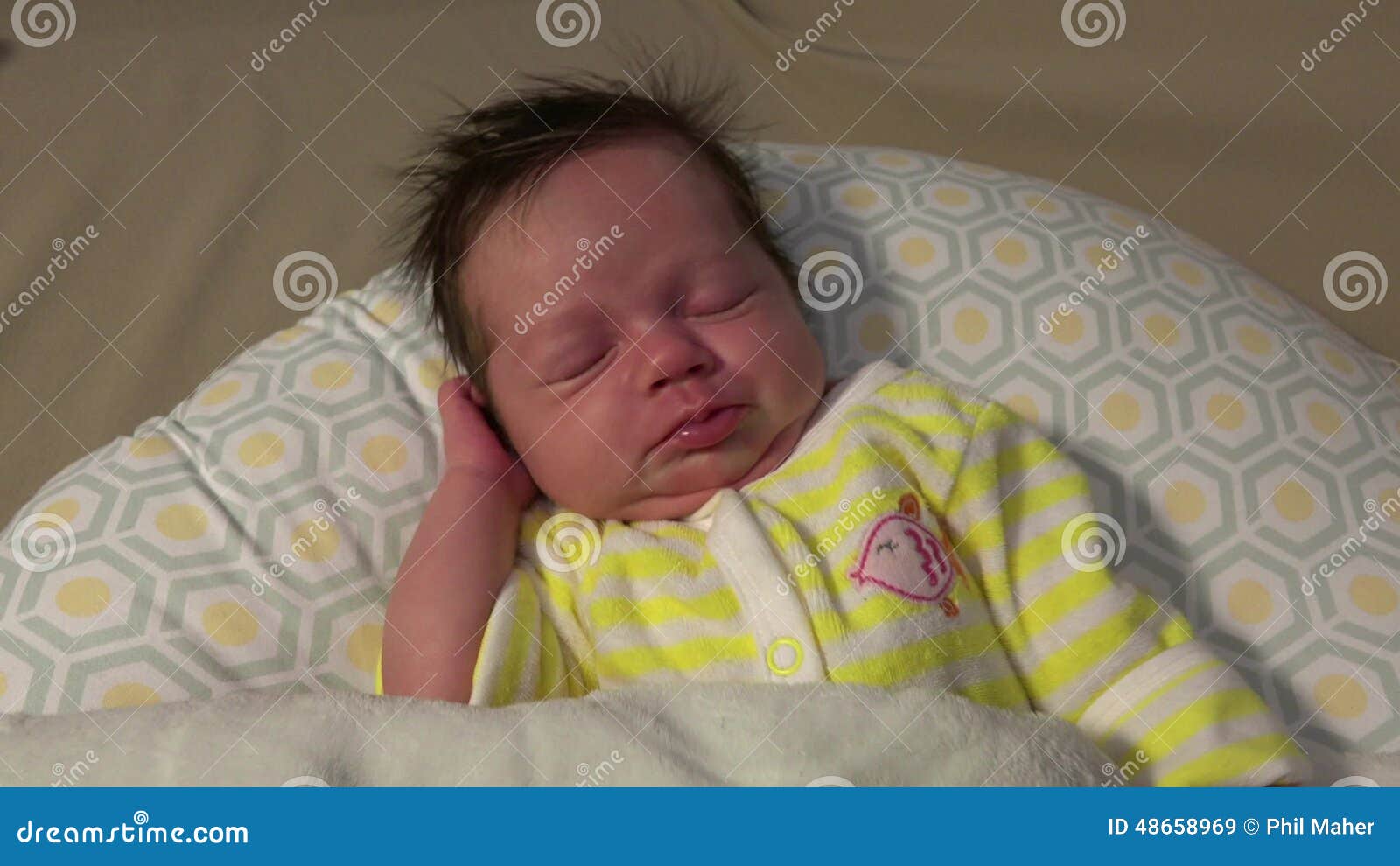 Newborn Baby Epic Stretch Then Sleep Stock Video - Video of lies, body ...