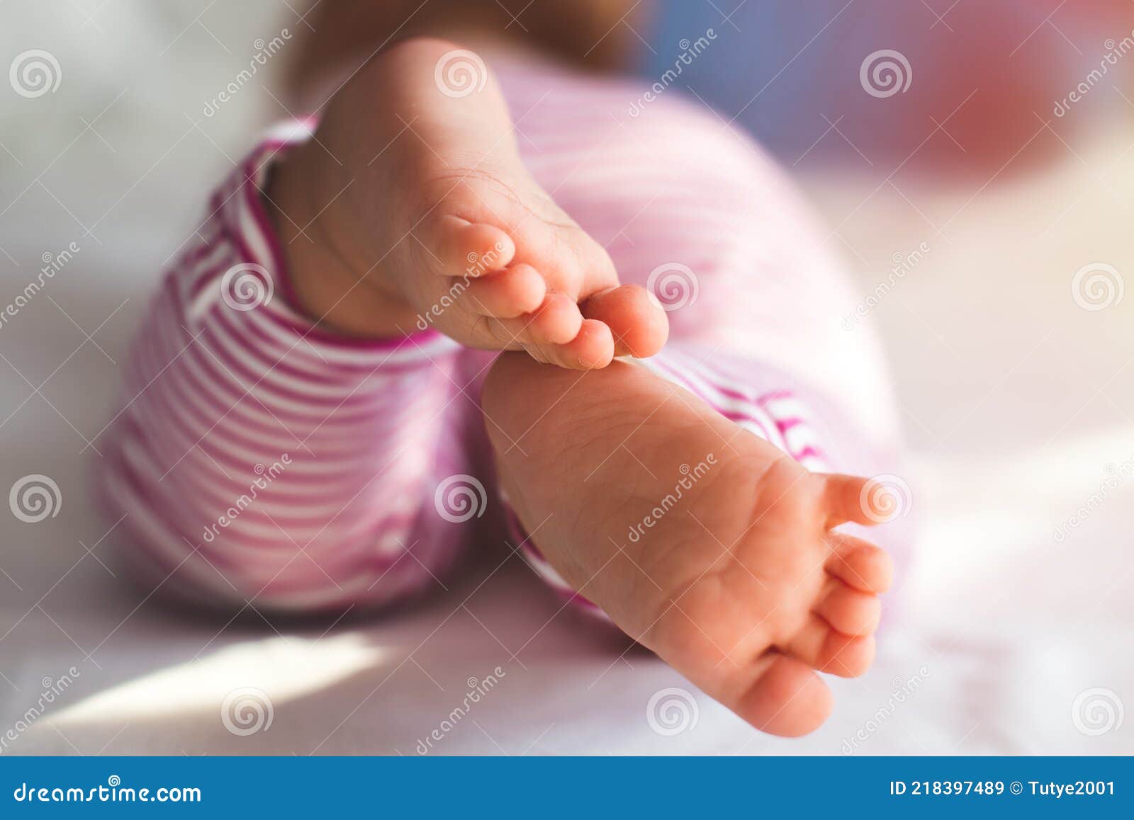 Newborn Baby Feet from Behind Stock Image - Image of pretty, focus ...