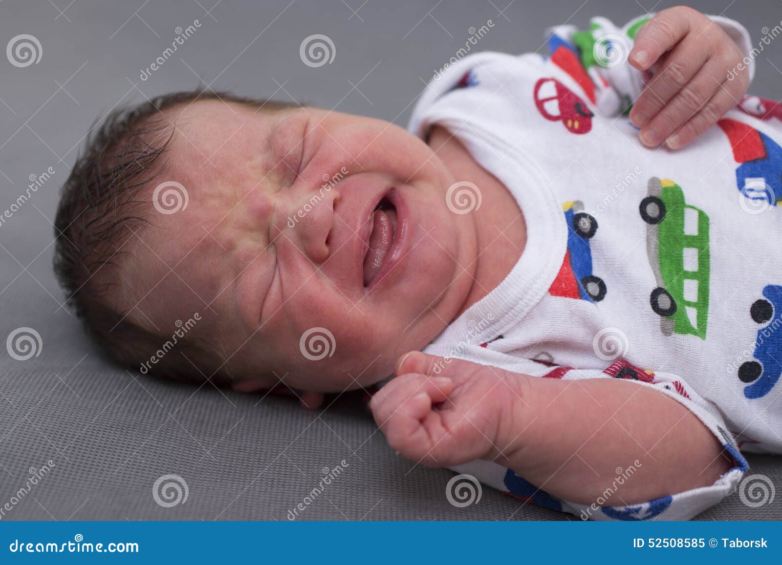 Newborn baby screaming stock image. Image of back, behavior - 52508585