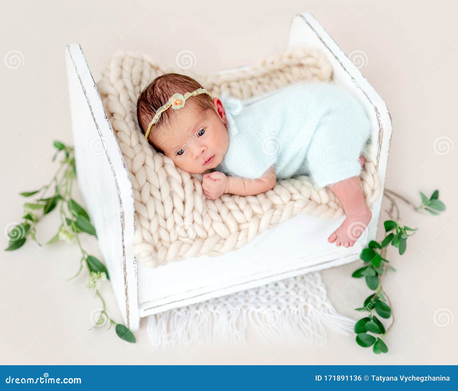 Newborn lying awake stock photo. Image of diadem, comfortable - 171891136