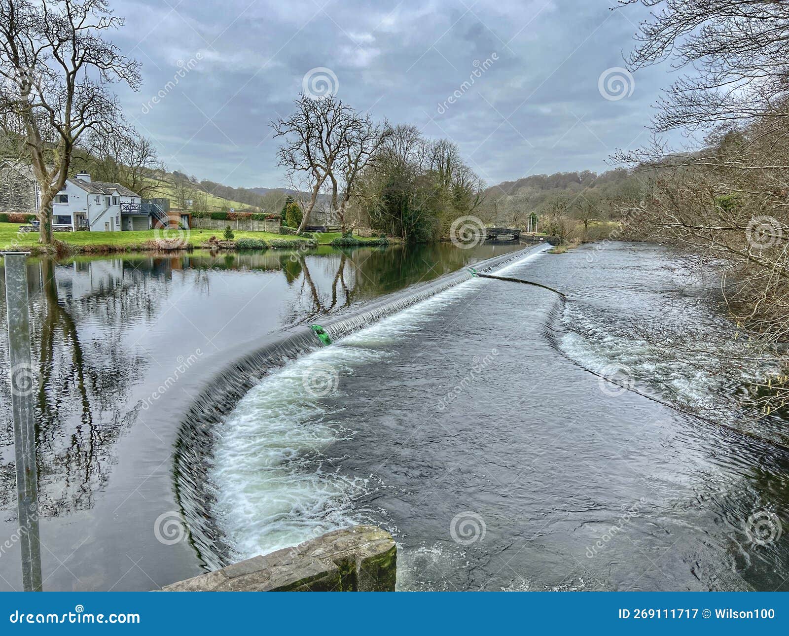 Newby Bridge River stock image. Image of rivers, district - 269111717