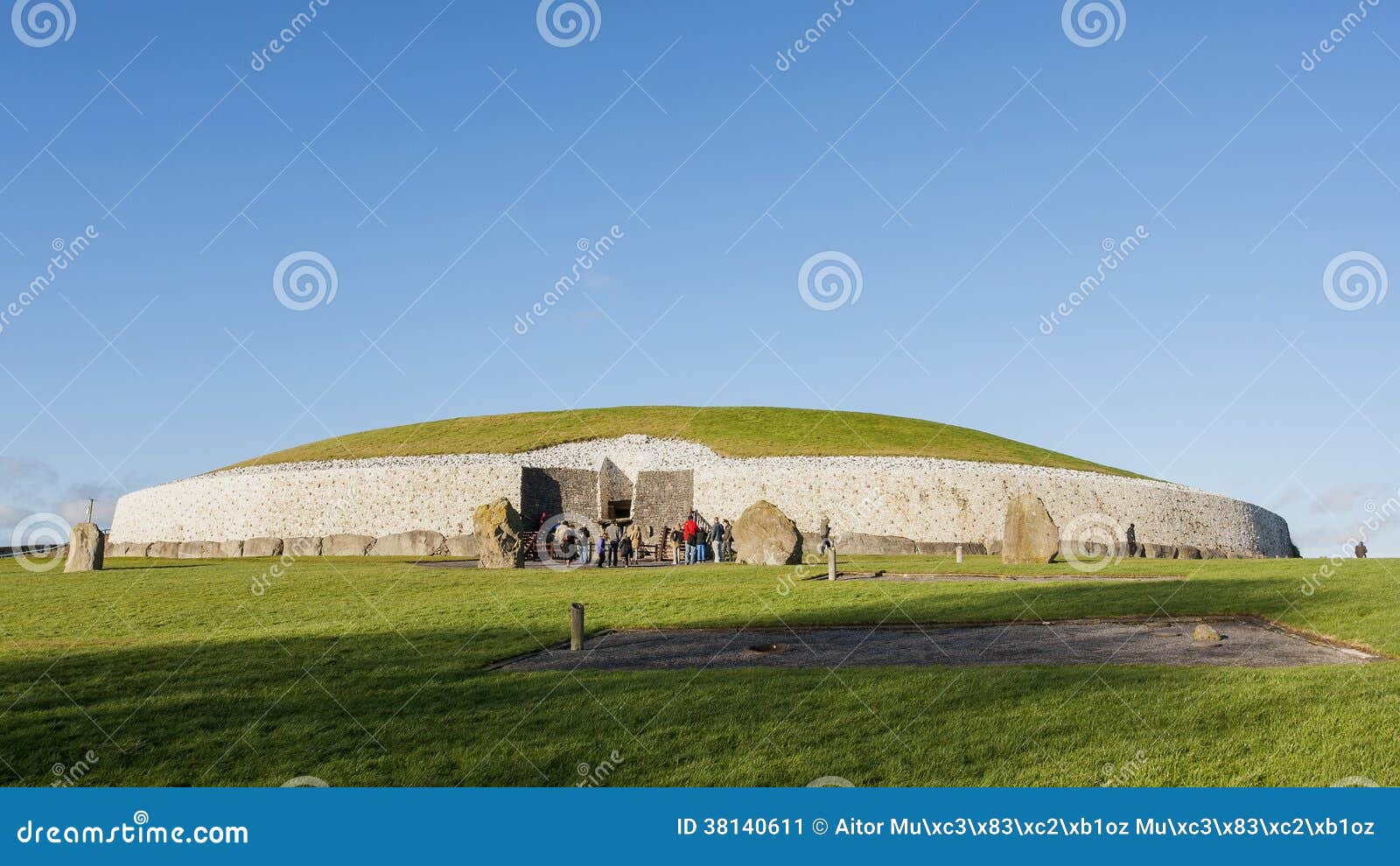 Newgrange in Ireland stock image. Image of meath, fantasy - 38140611