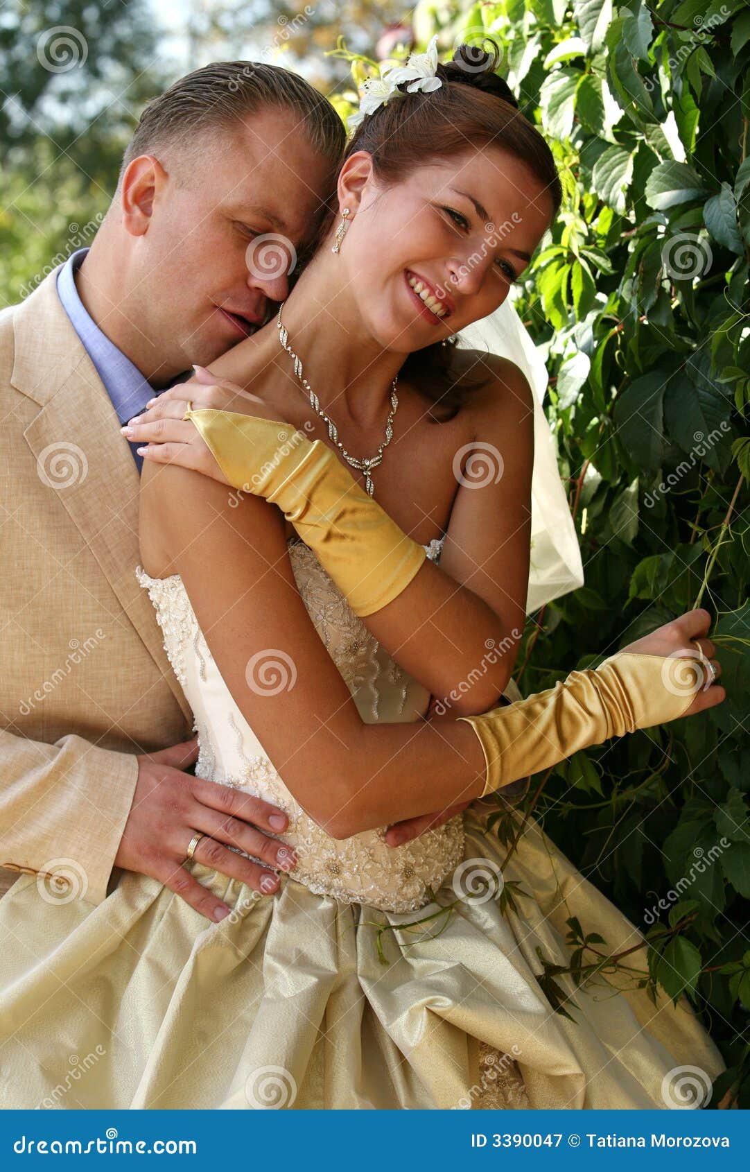 Newly married pair stock image. Image of couple, summer - 3390047