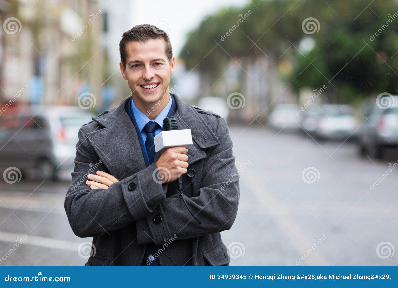 News reporter outdoors stock image. Image of caucasian - 34939345