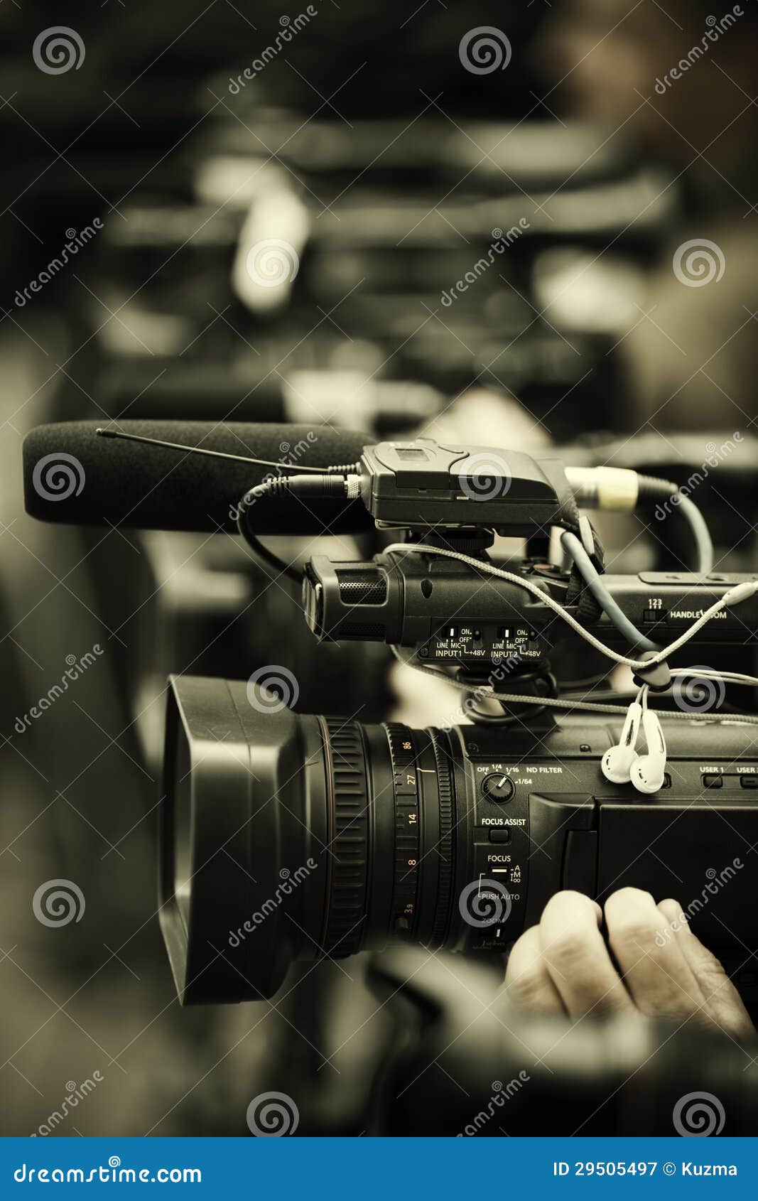 News shooting stock image. Image of video, film, camera - 29505497
