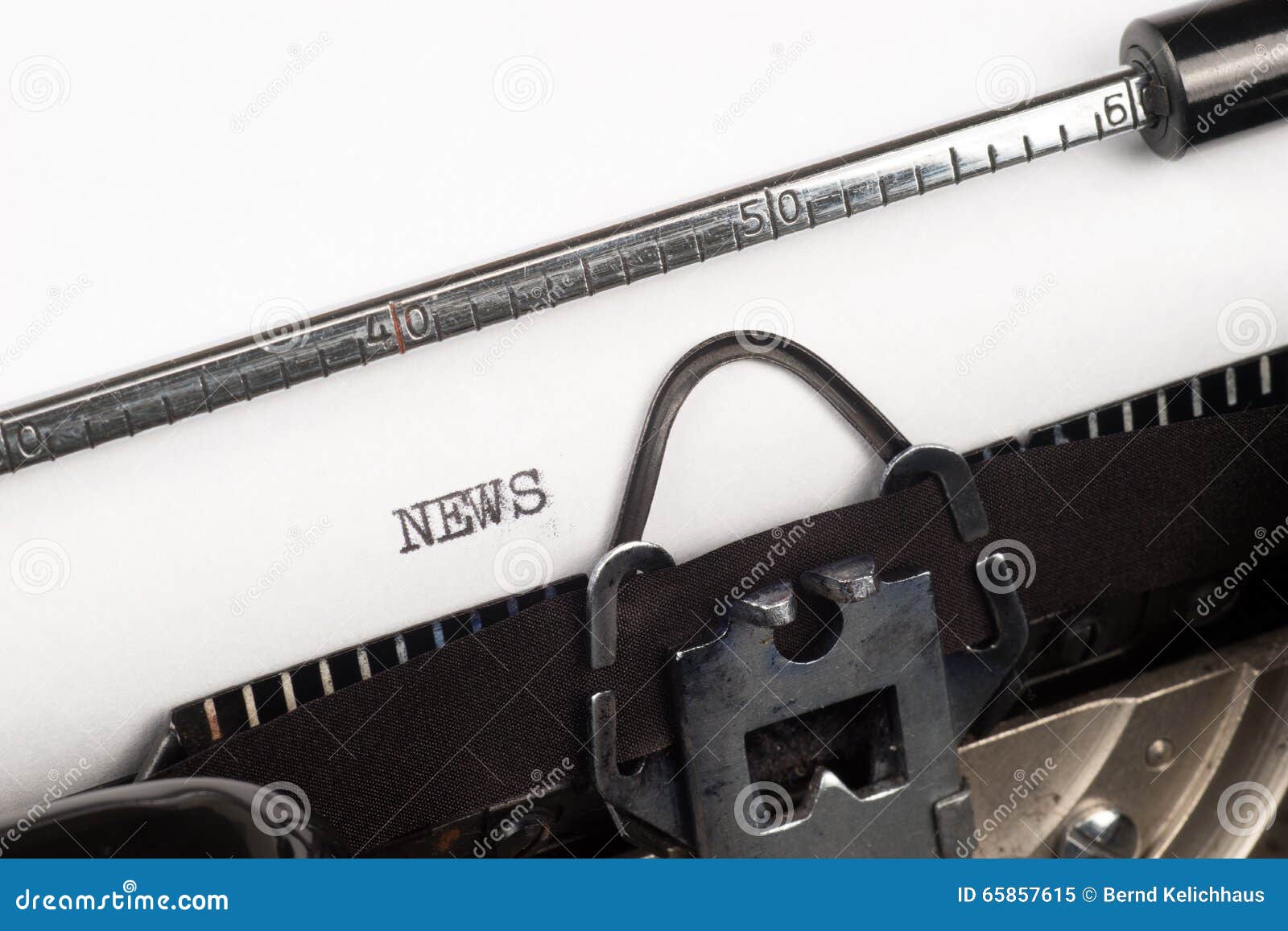 News Text on Retro Typewriter Stock Image - Image of alphabet, machine ...