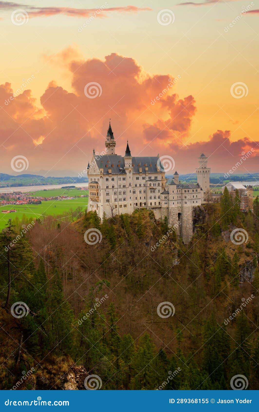 Newschwander Castle and Valley Stock Image - Image of house, ancient ...