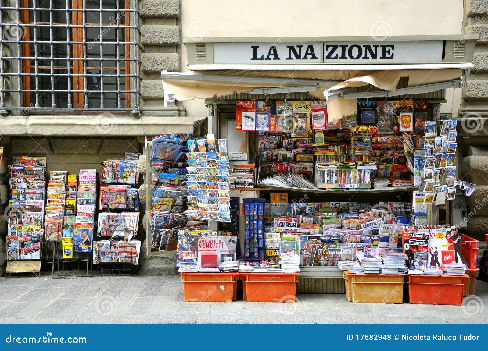 Newspapers Old Shop in Italy Editorial Stock Photo - Image of editorial ...