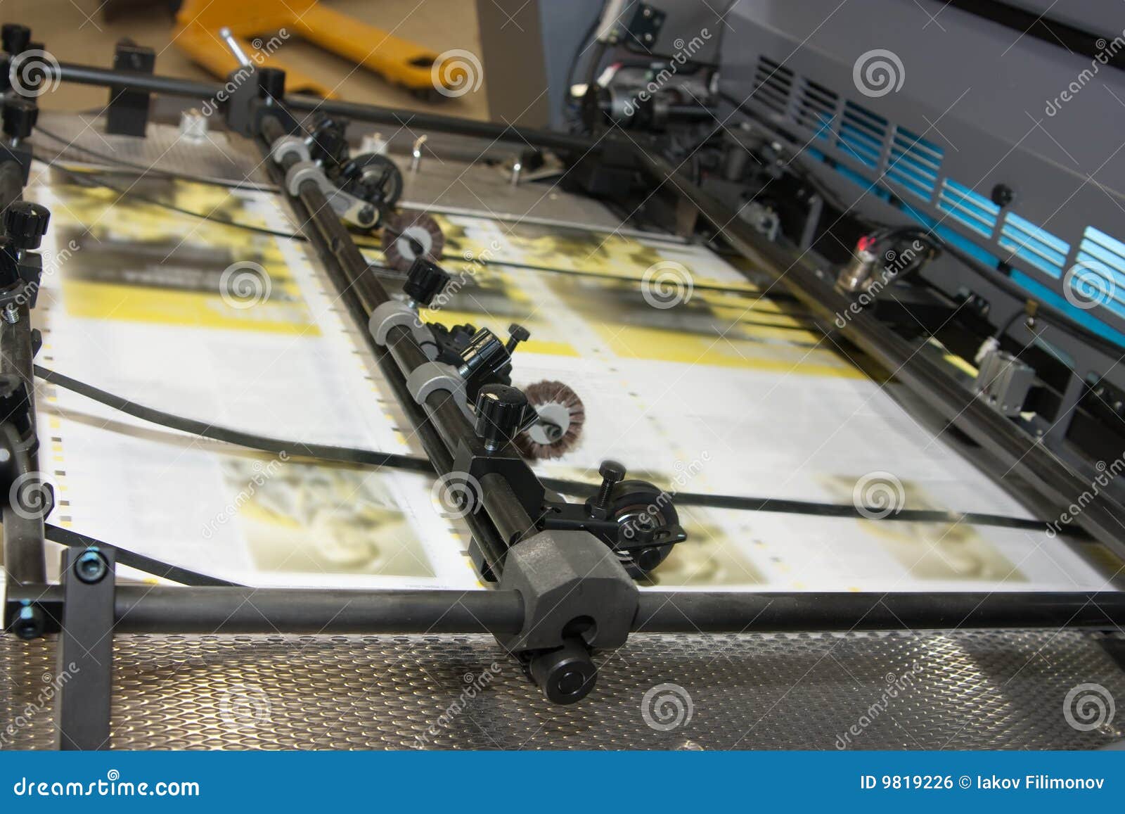 Newspapers at Offset Printed Machine Stock Photo - Image of ofset ...