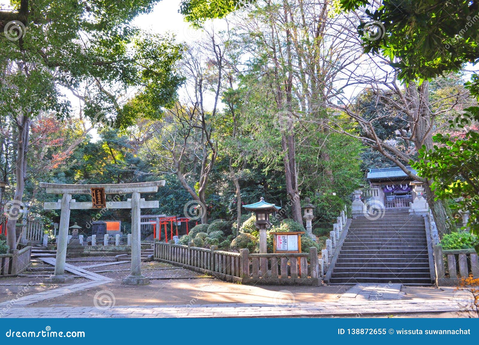 Nezu shrine,Tokyo, Japan stock image. Image of asia - 138872655