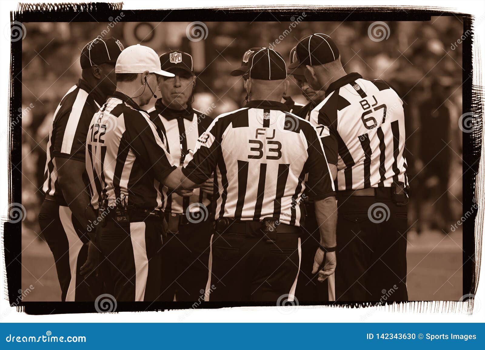 NFL Referees editorial image. Image of action, competition - 142343630