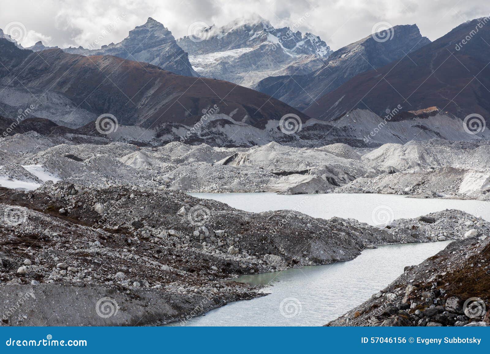 Ngozumpa-Gletscher, Gokyo-Tal, Nepal Stockfoto - Bild von himalaja ...