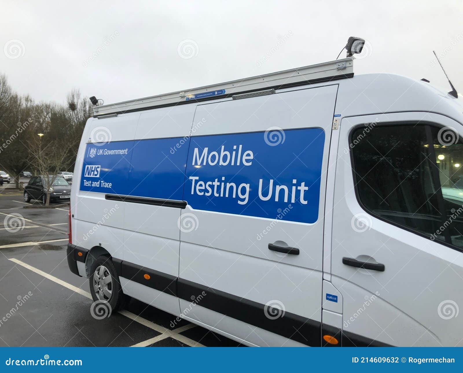 NHS Covid19 Mobile Testing Vehicle Editorial Photography - Image of ...