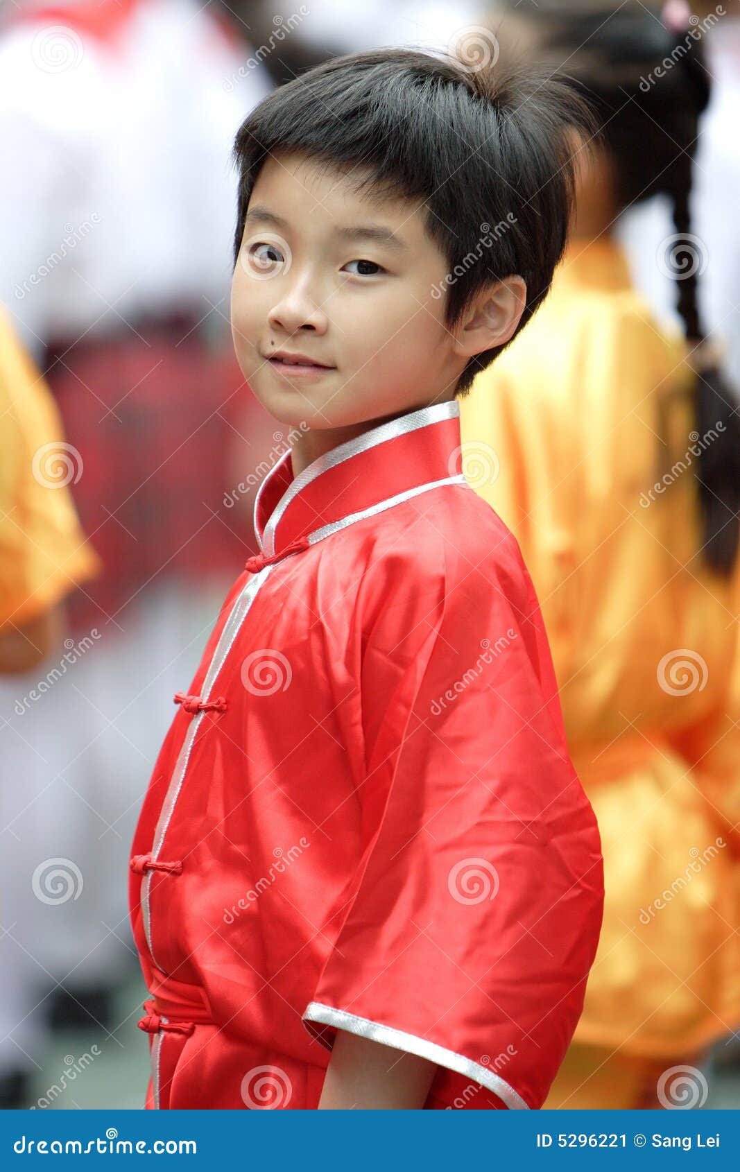 Niños chinos imagen de archivo. Imagen de chino, estudiantes - 5296221