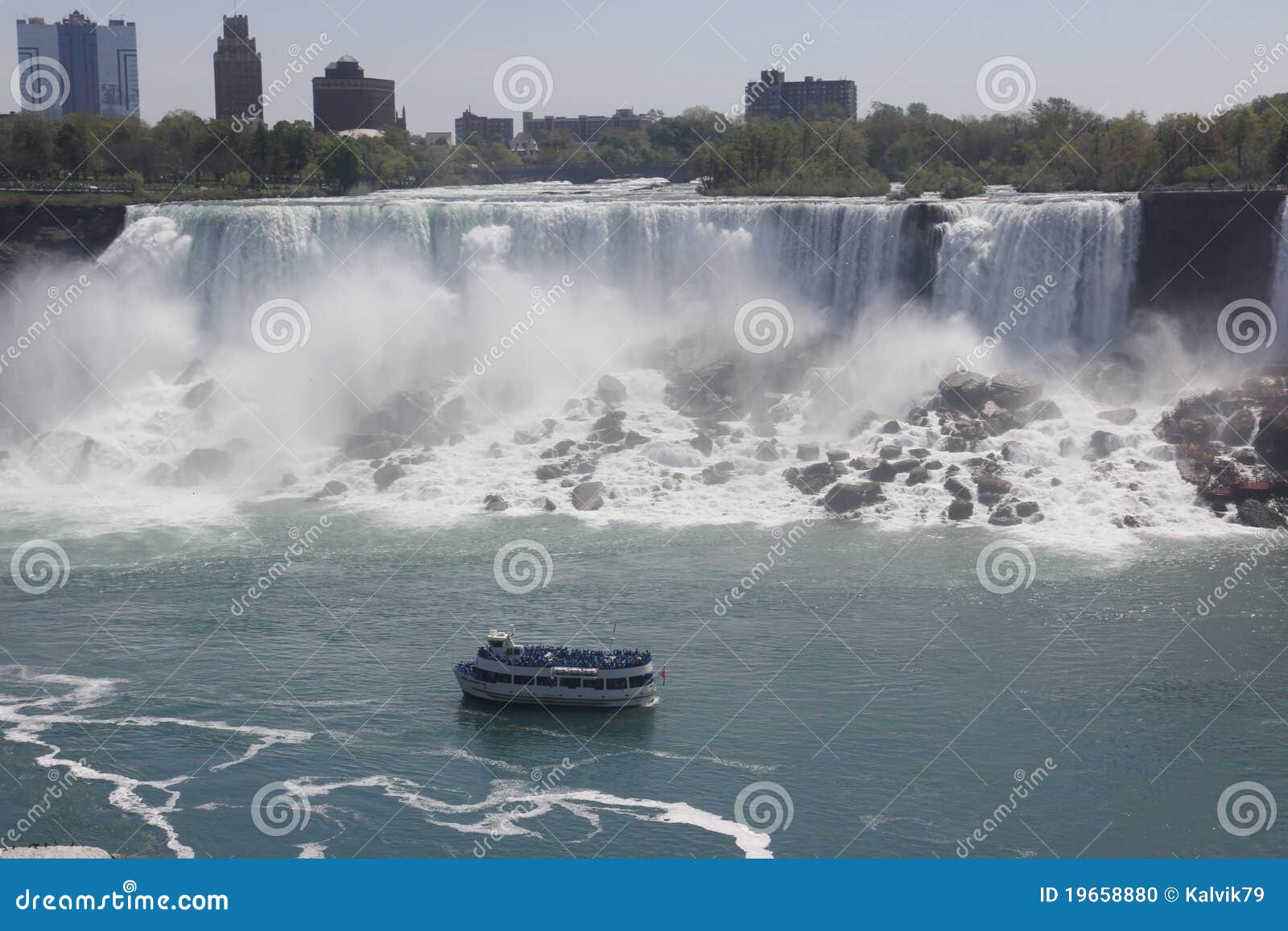 Niagara falls stock photo. Image of niagara, smooth, rocks - 19658880
