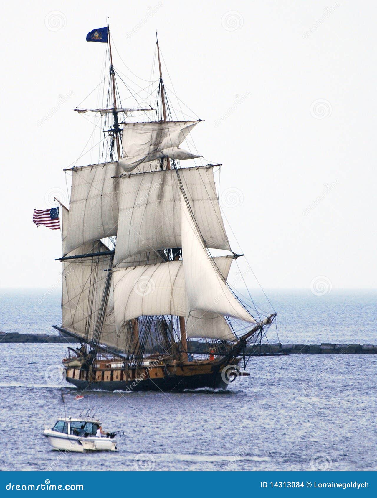 Niagara Tallship Sails Open Stock Photo - Image of heat, sailor: 14313084