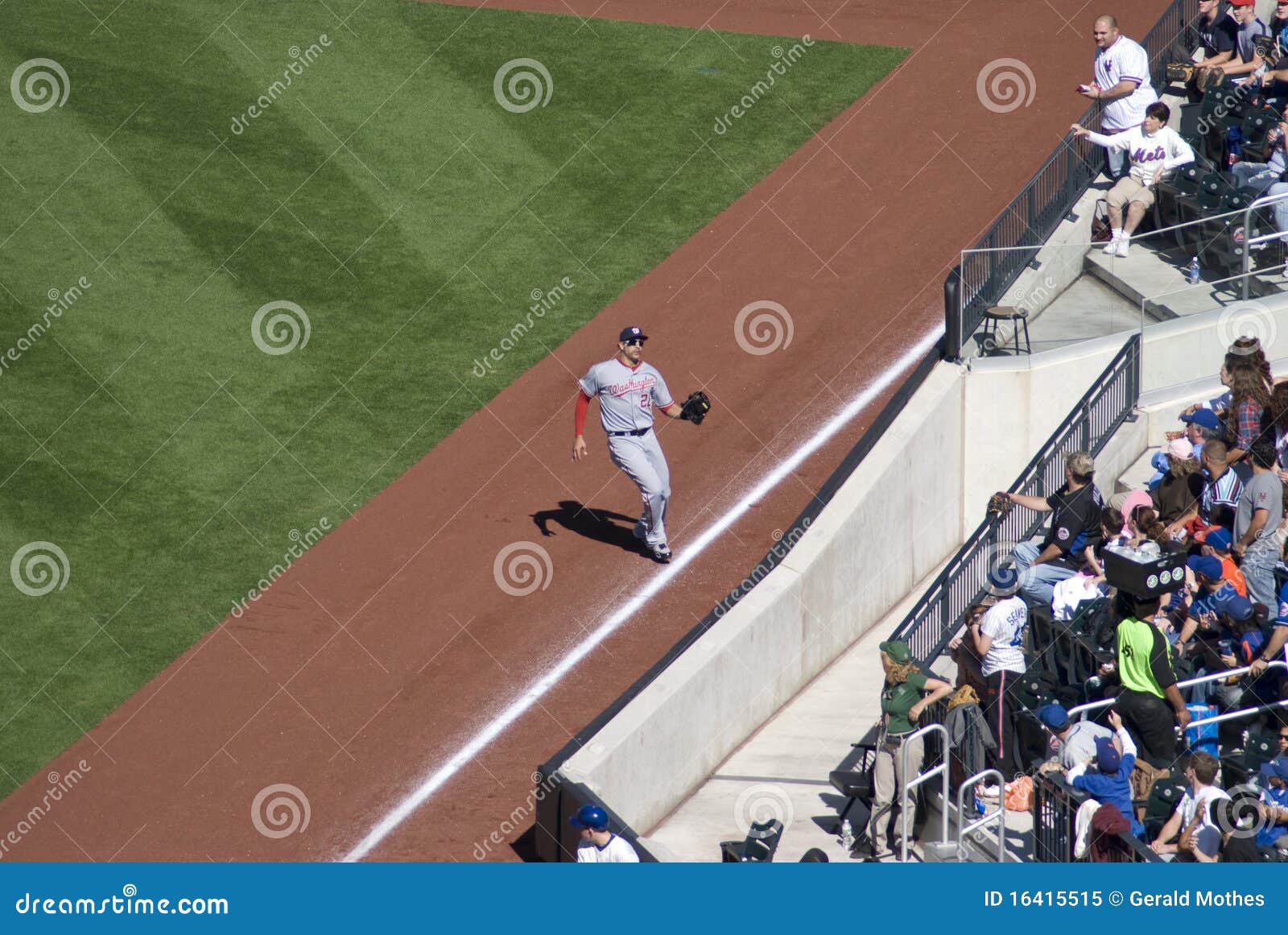 Nice Catch editorial image. Image of dirt, baseball, infield - 16415515