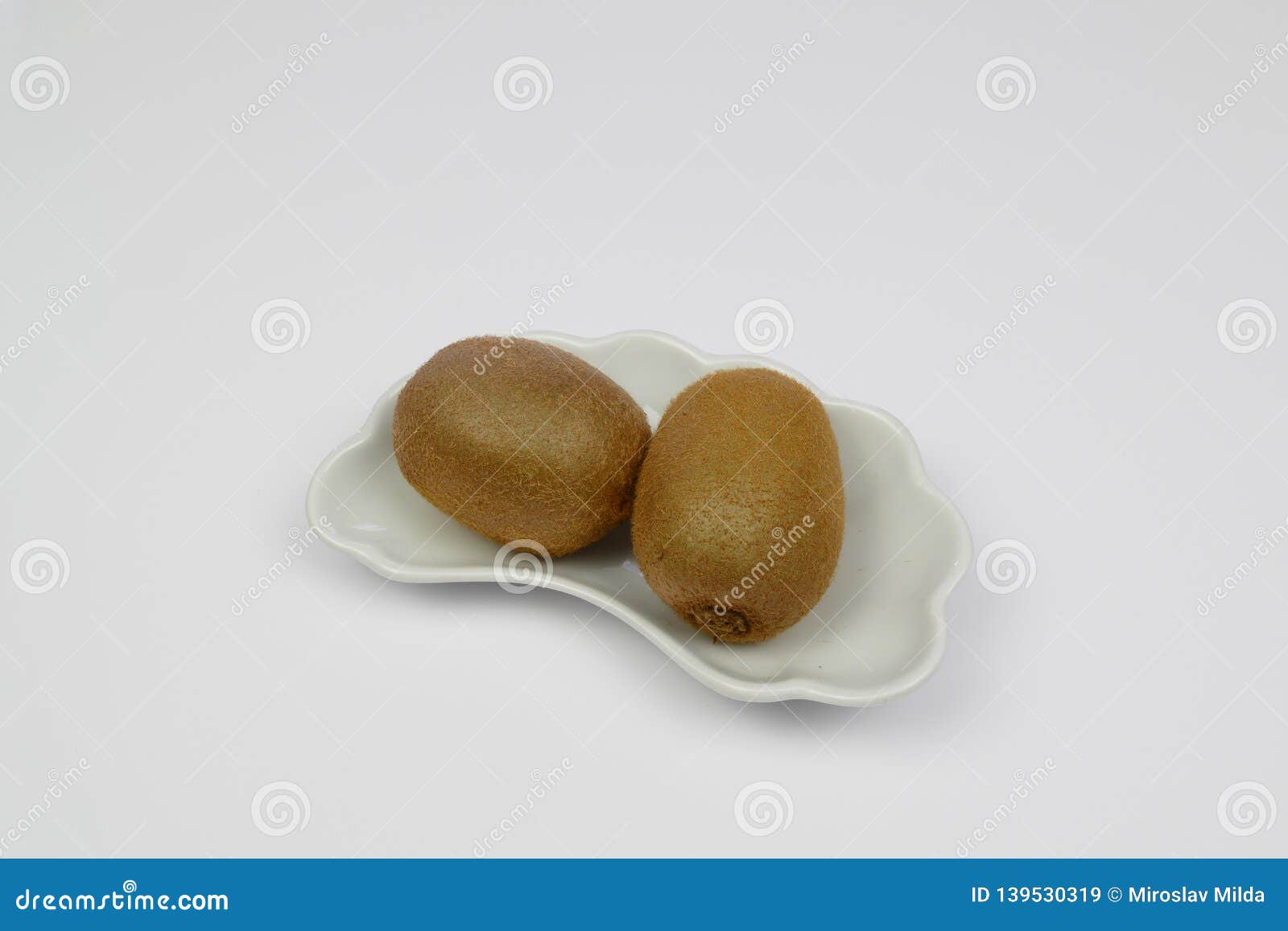 Nice fresh kiwi stock image. Image of portion, nutrition - 139530319