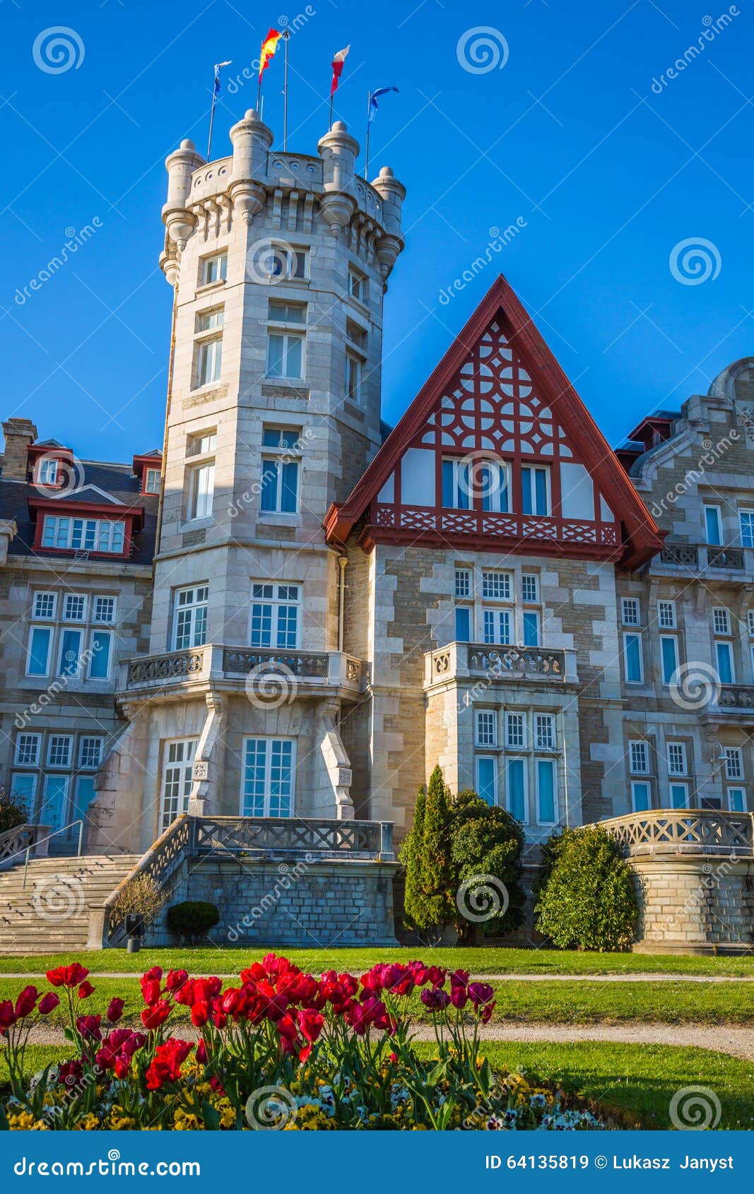 Nice Magdalena Palace in Santander, Spain Stock Image - Image of garden ...