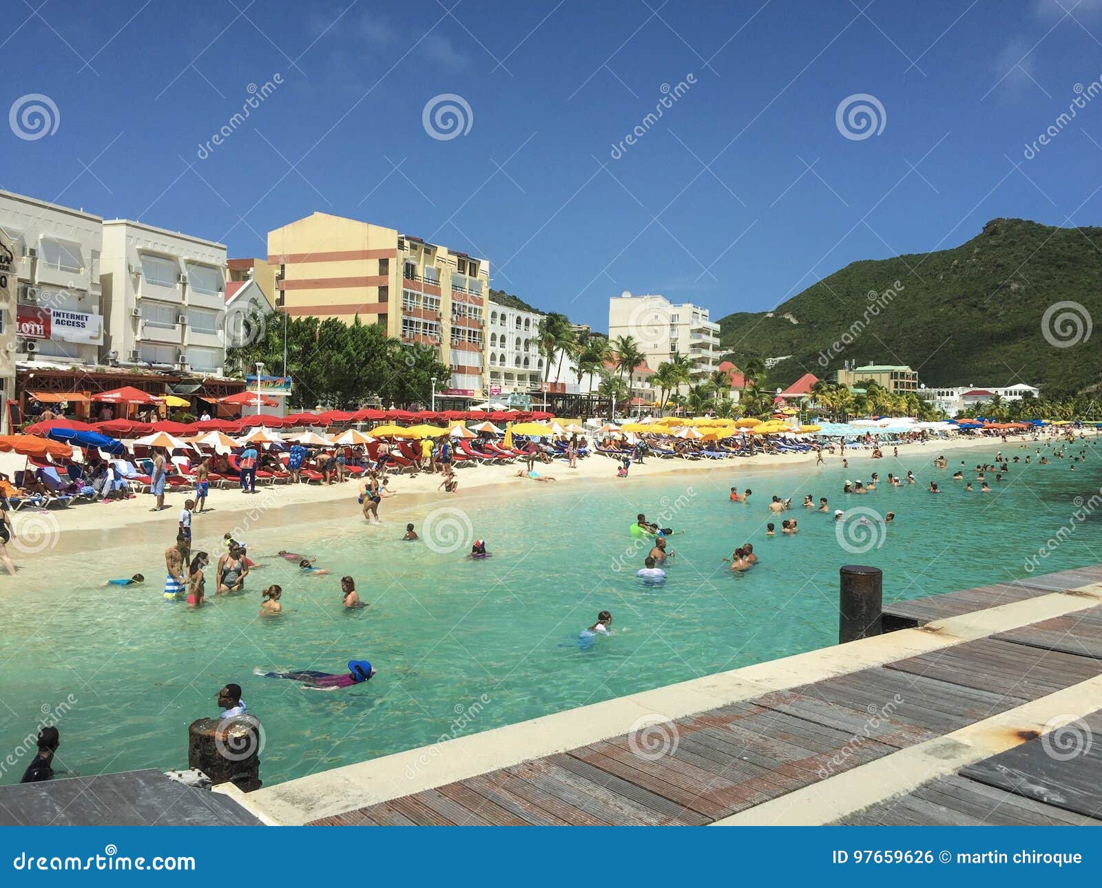 Nice People in a Nice Place Editorial Photo - Image of love, couple ...