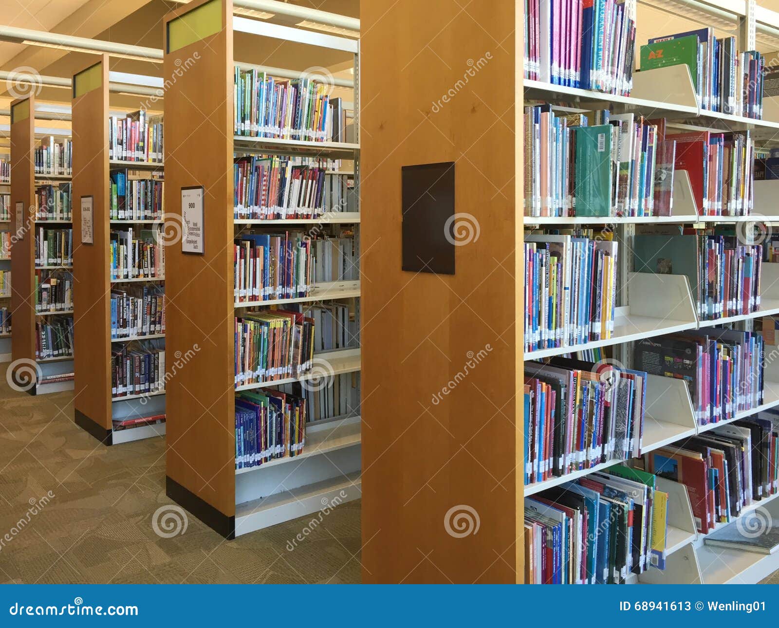 A Nice Public Library Interior Editorial Stock Photo - Image of carpet ...