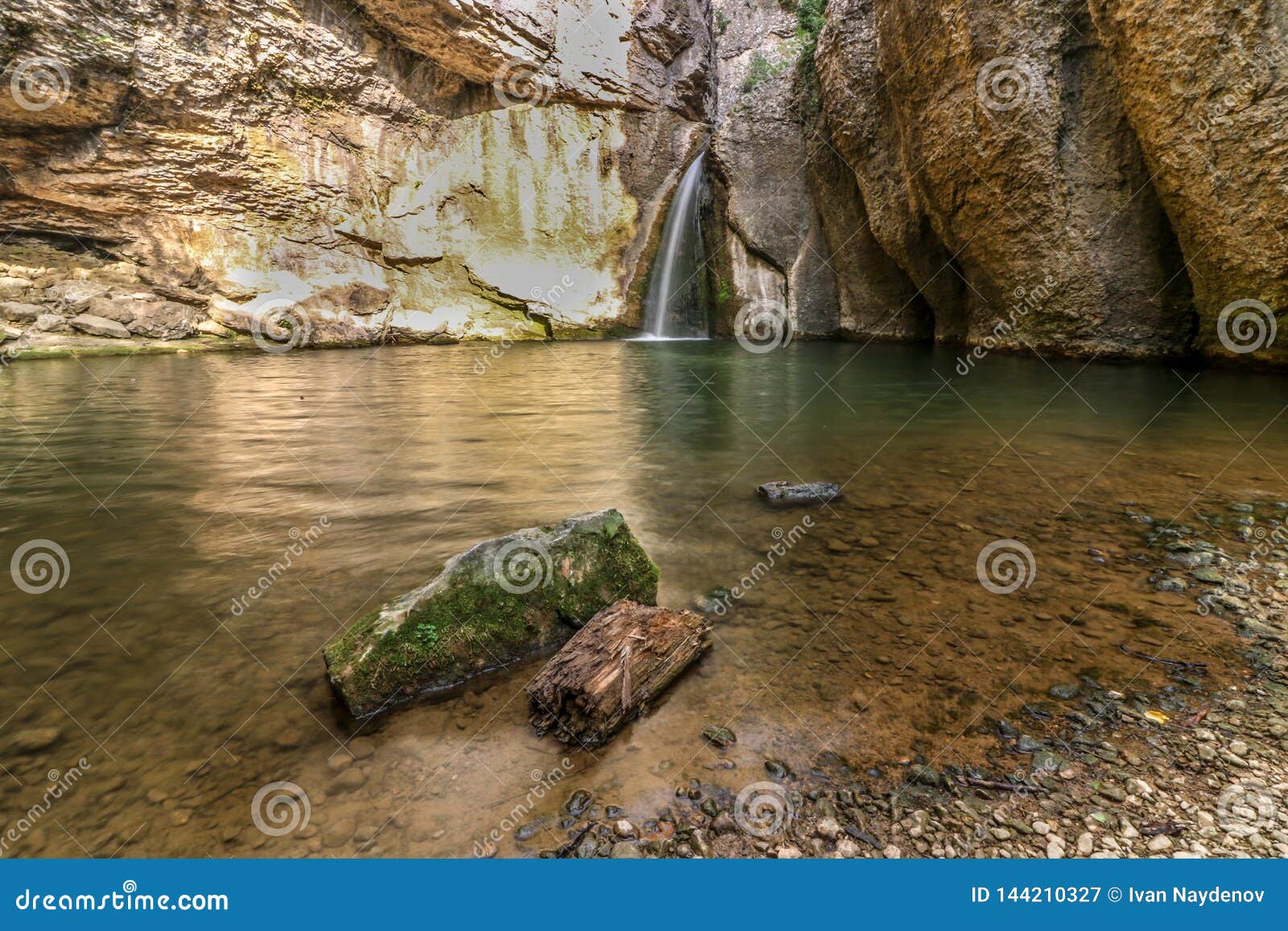 Nice and quiet stock image. Image of water, june, nice - 144210327