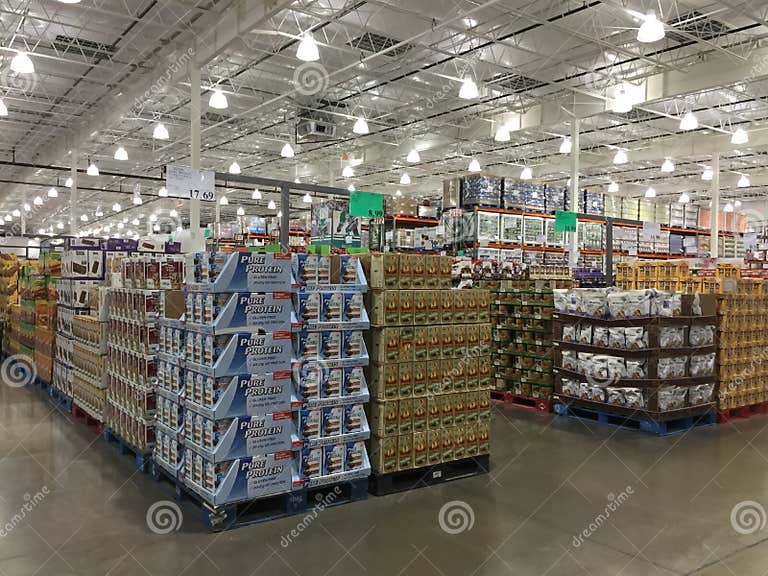 Nice store Costco interior editorial photography. Image of market ...