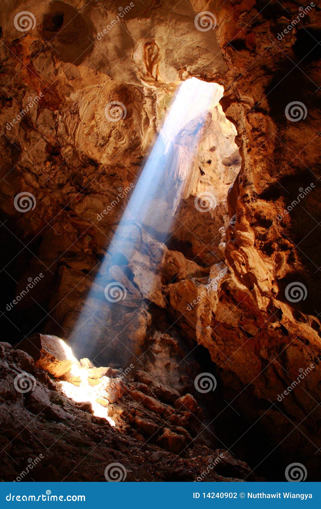 Nice sun ray in cave stock photo. Image of climbing, landscape - 14240902