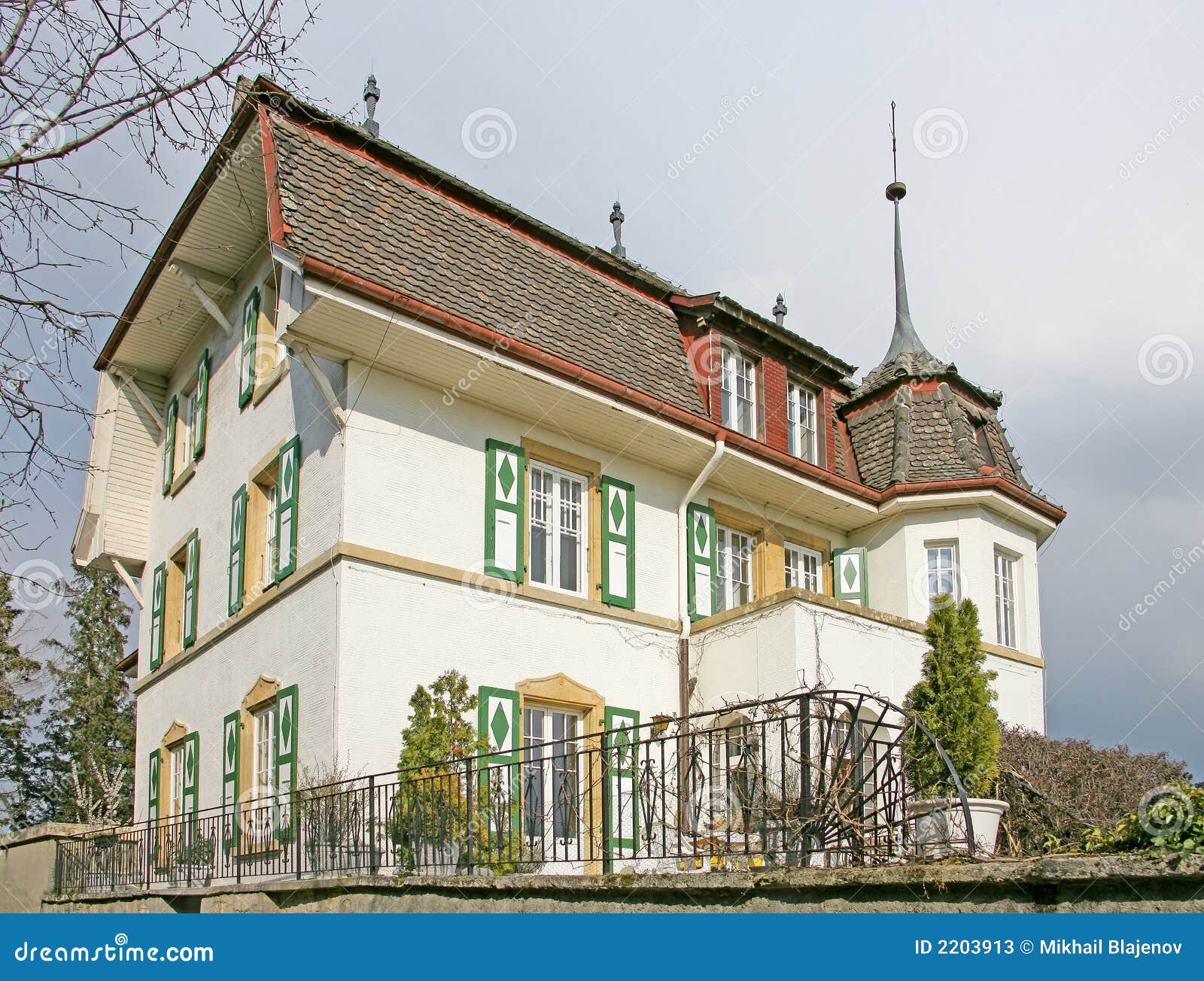 Nice Swiss House 11 stock image. Image of tiles, village - 2203913
