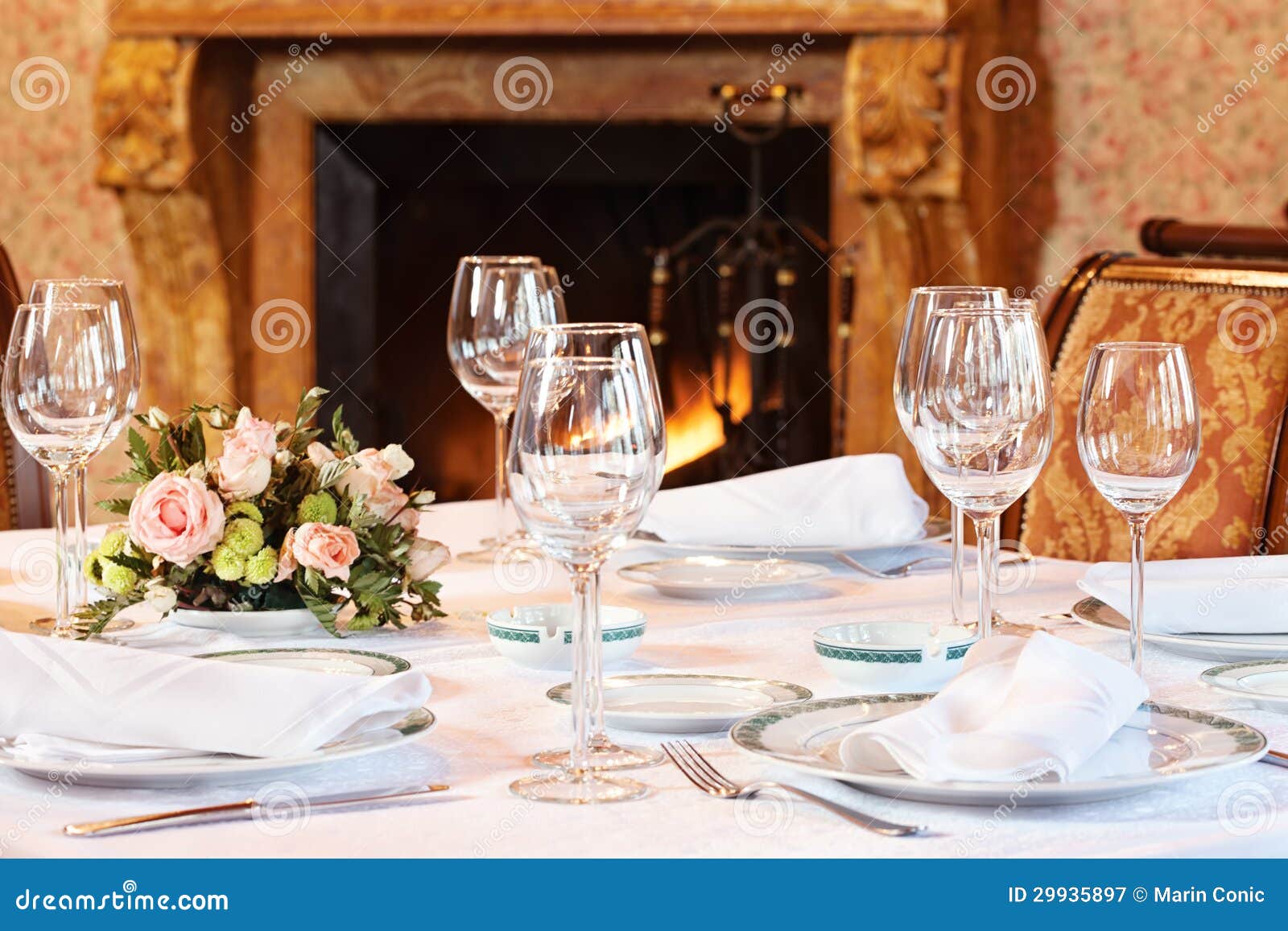 Nicely arranged table stock image. Image of cutlery, glasses - 29935897