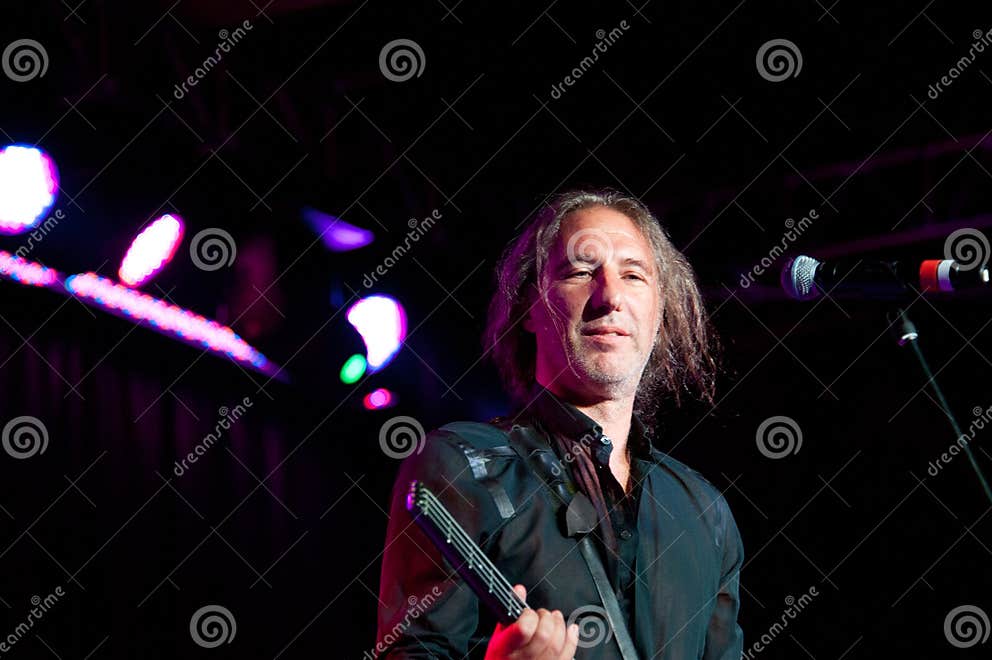 Nick Feldman editorial photography. Image of performer - 20911677