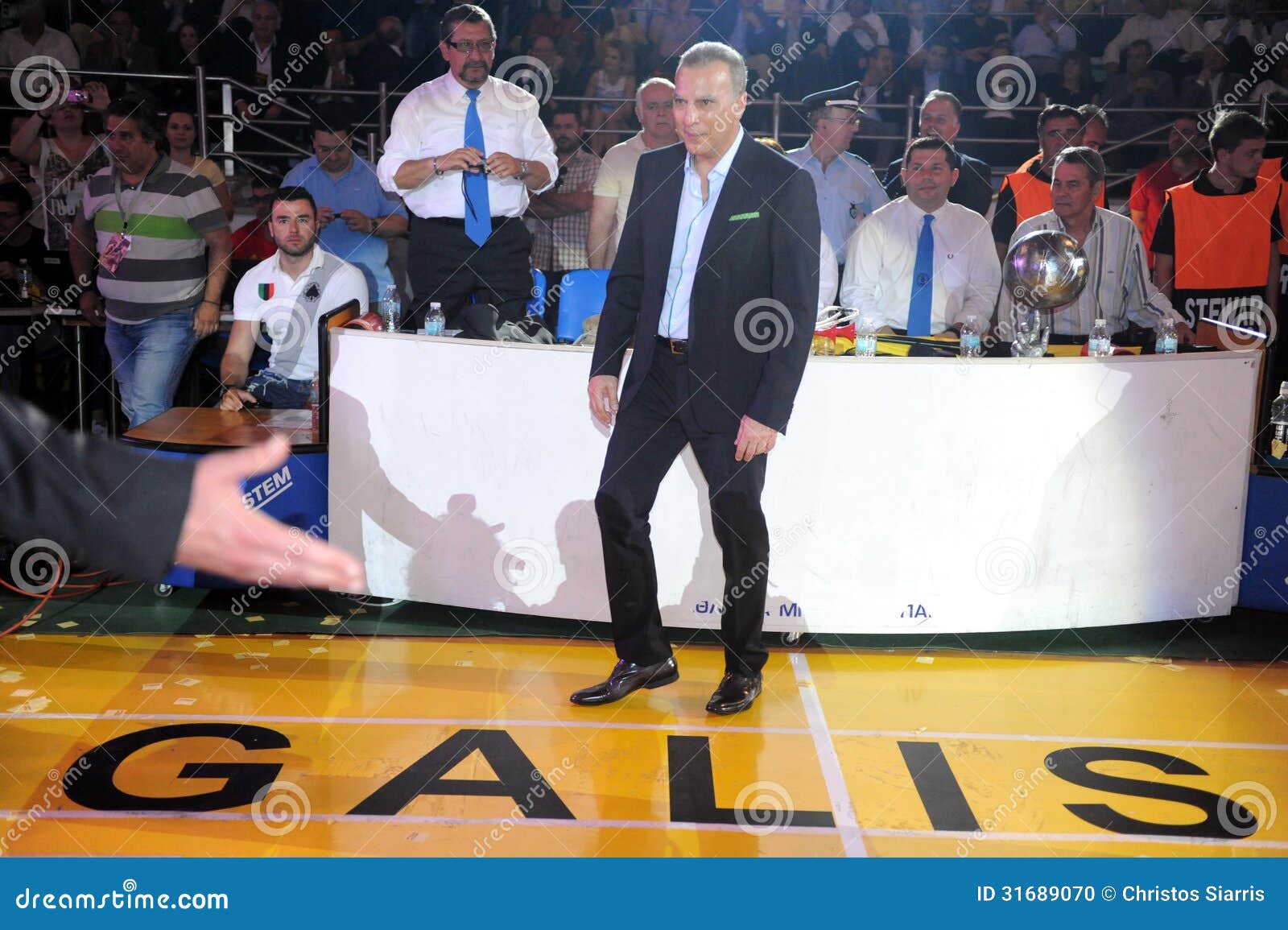 Nick-galis redaktionelles bild. Bild von produkt, fall - 31689070