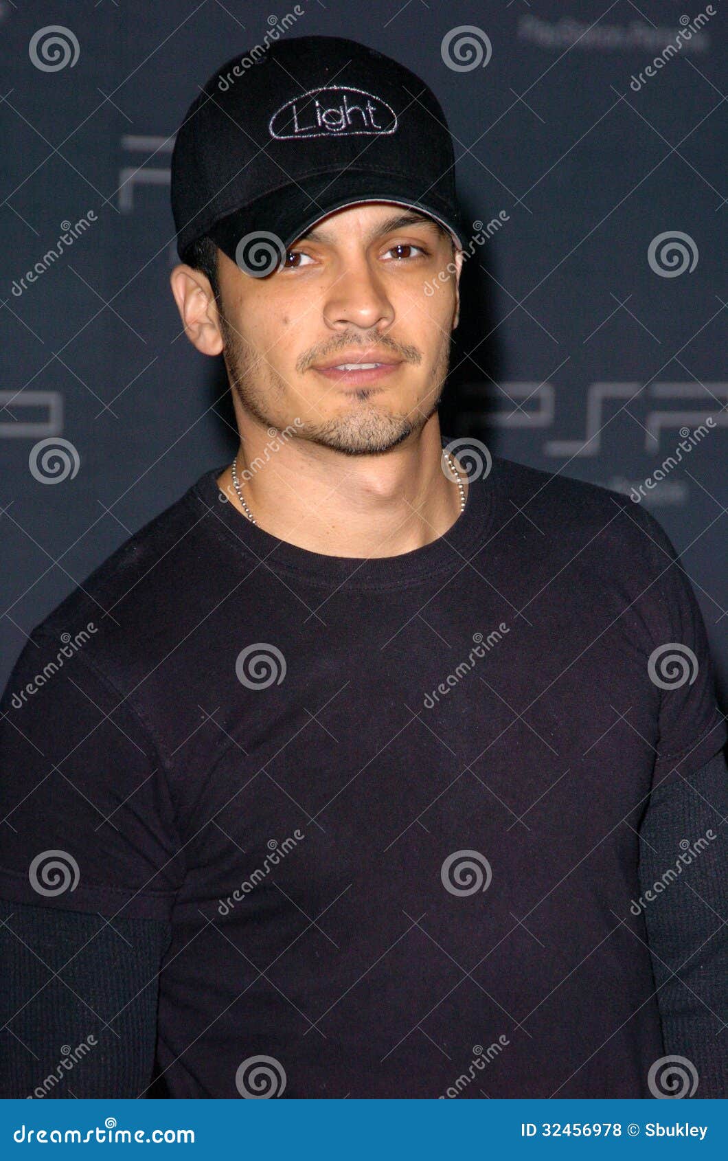 Nick Gonzalez redaktionelles stockfoto. Bild von gonzalez - 32456978