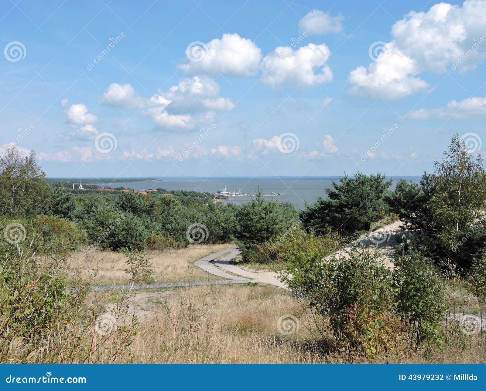 Nida City Litauen arkivfoto. Bild av bana, lagun, dela - 43979232