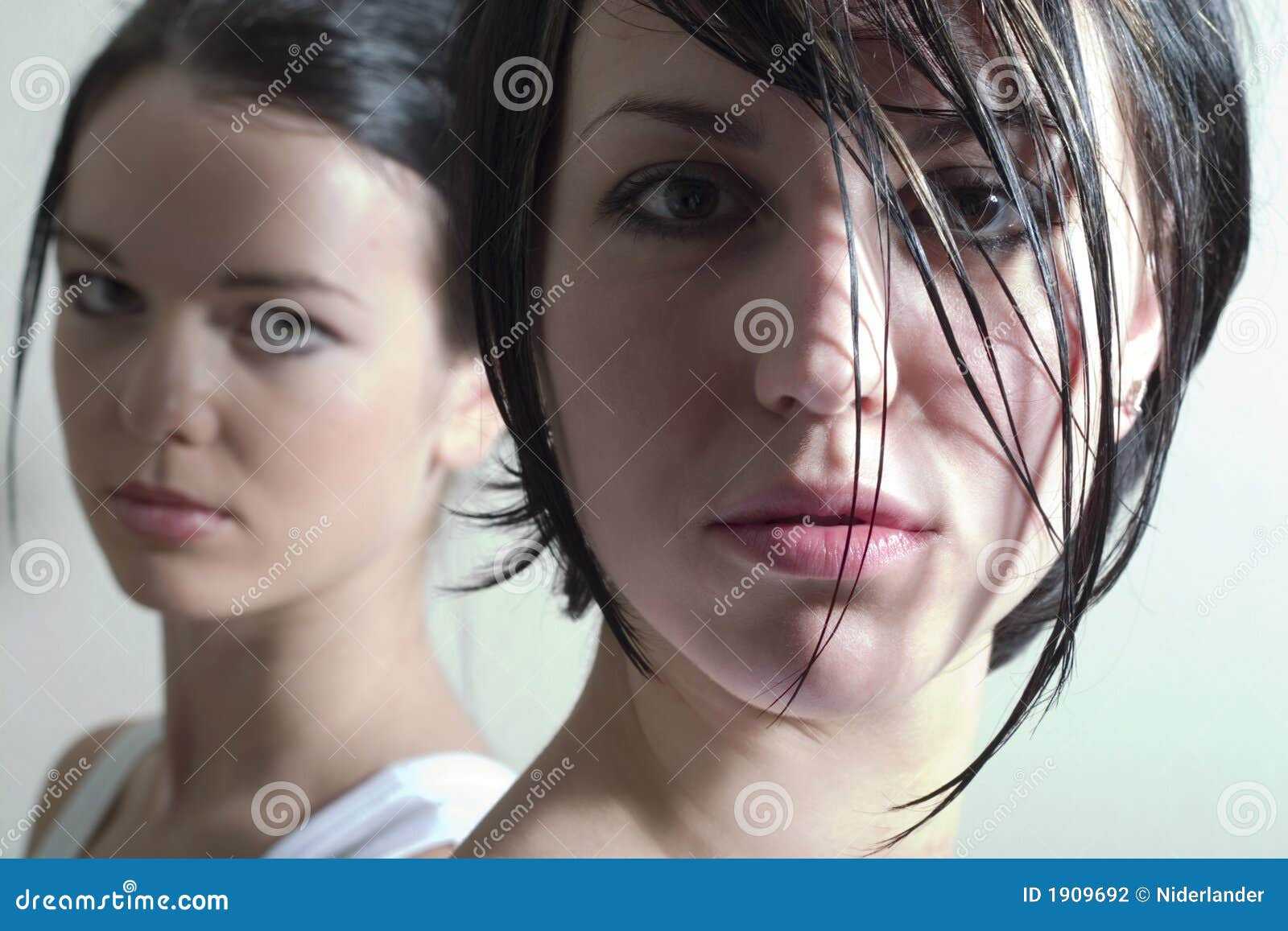 Nieuwe generatie stock foto. Image of menselijk, mensen - 1909692