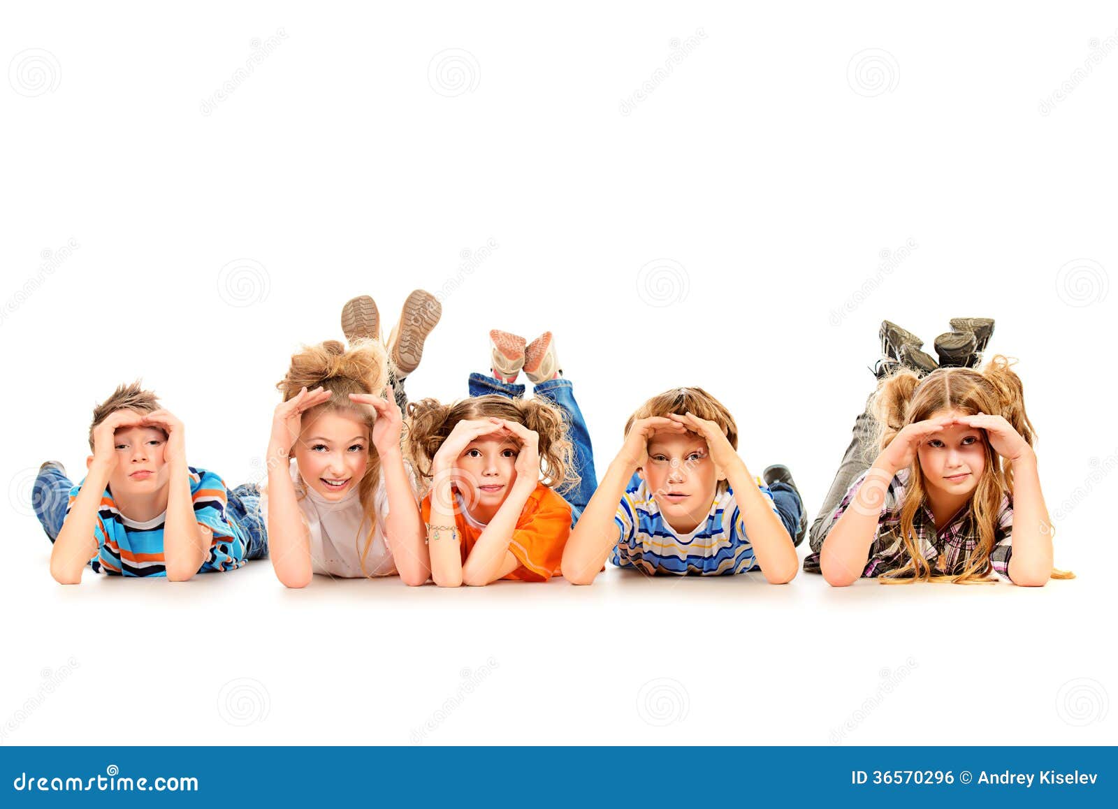 Nieuwsgierig kijk stock foto. Image of vloer, vrolijk - 36570296