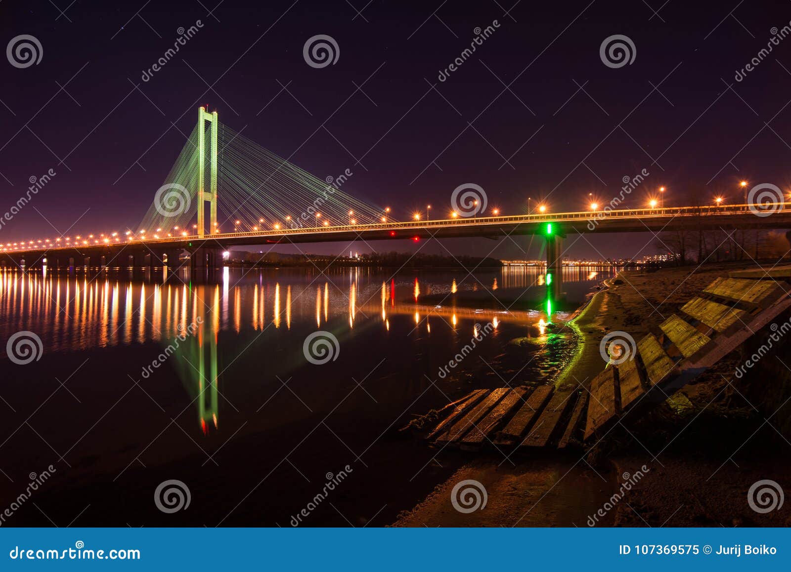 Night City. Beautiful Glowing Bridge Over the River Stock Image - Image ...