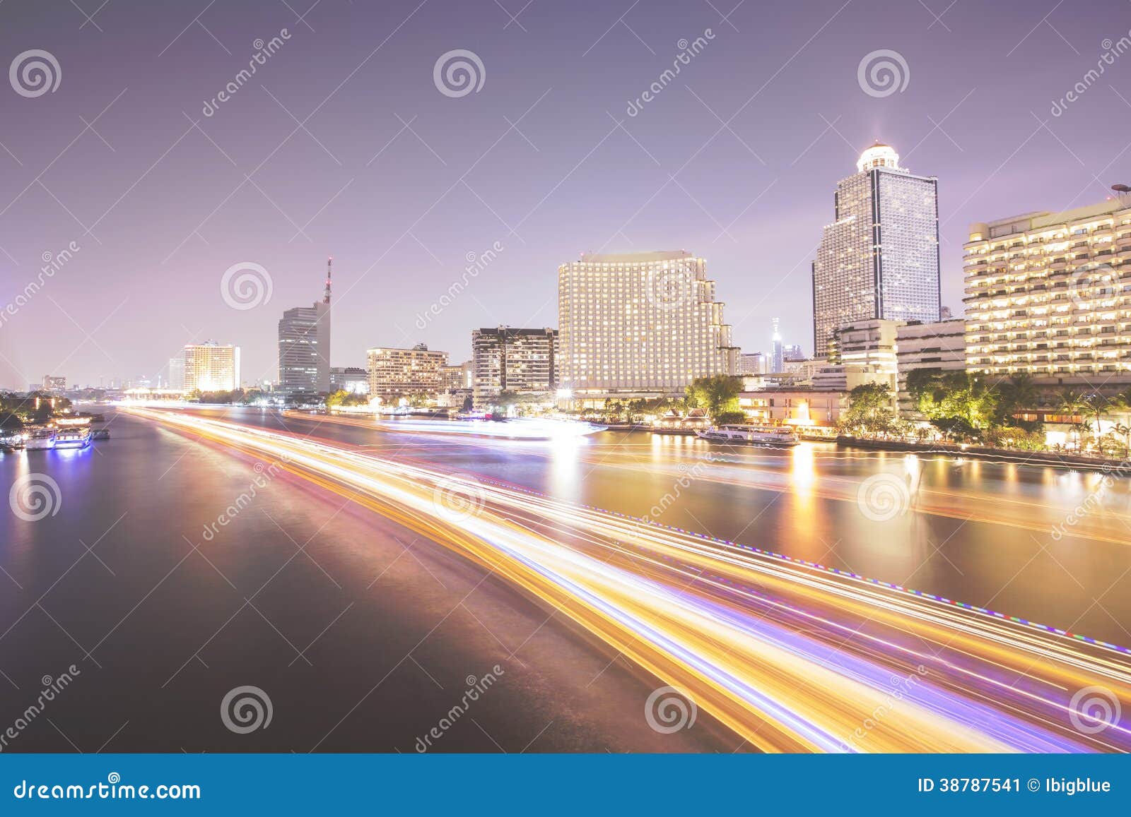 Night city Chao para river stock image. Image of asia - 38787541