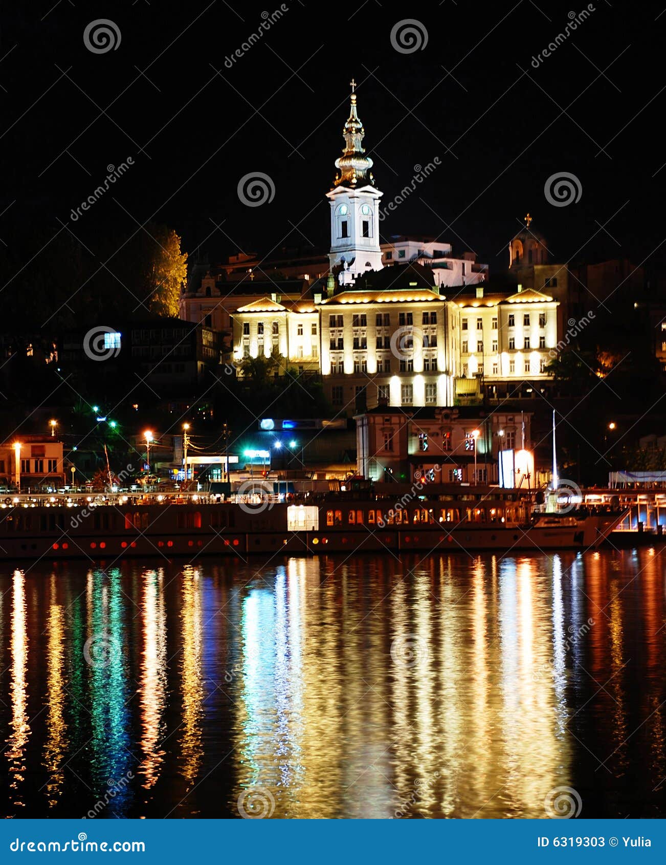 Night cityscape stock image. Image of orthodox, evening - 6319303