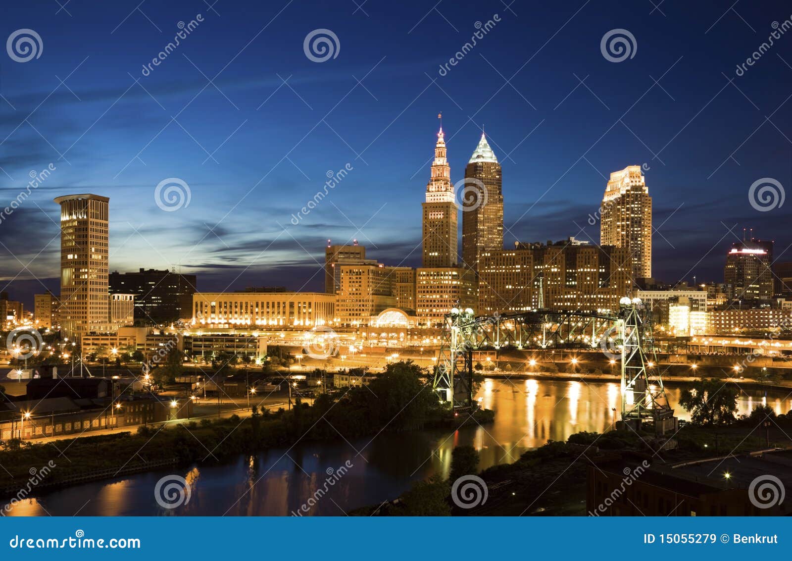 Night in Downtown Cleveland Stock Image - Image of city, life: 15055279