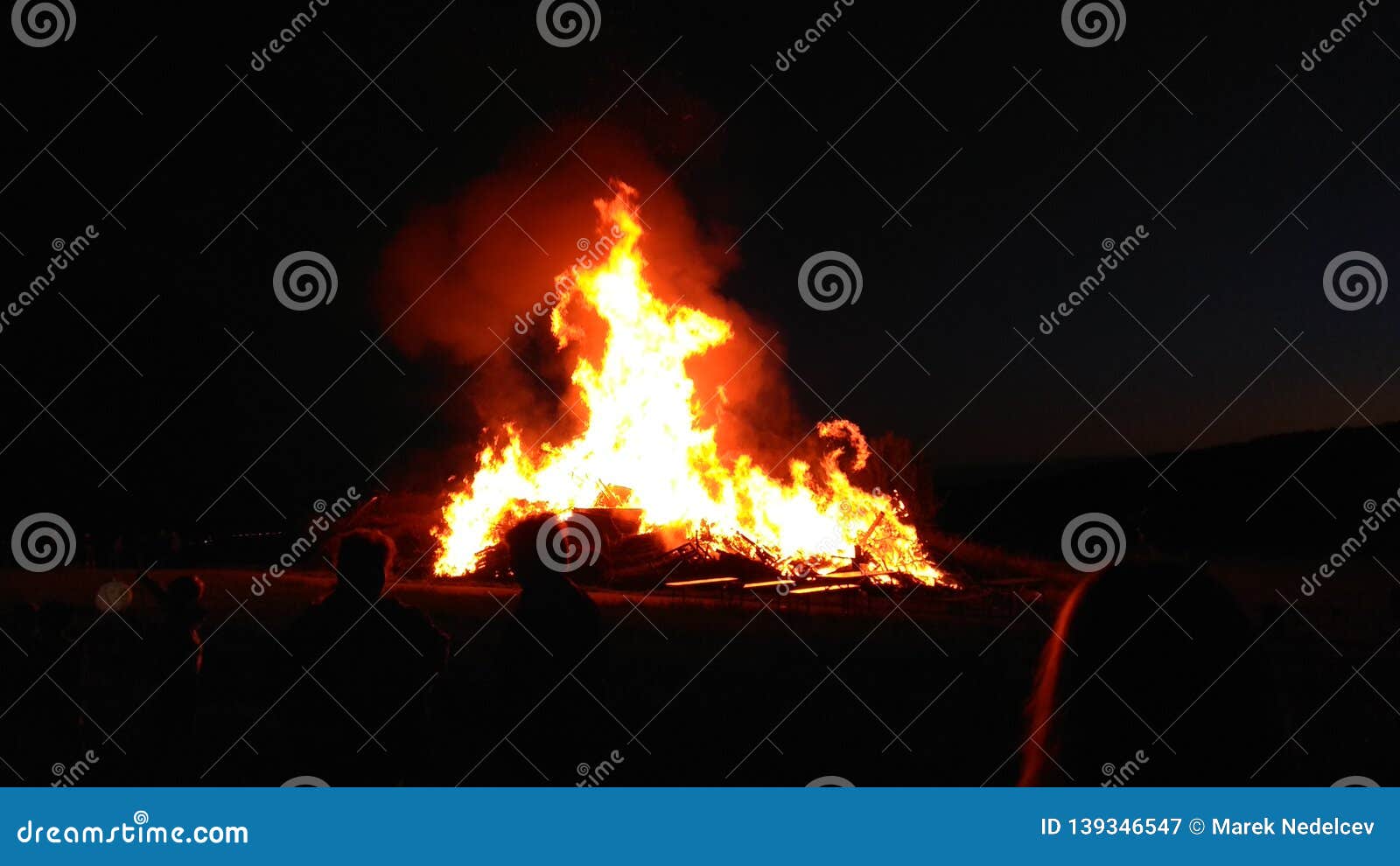 Night fire stock image. Image of fire, burning, night - 139346547