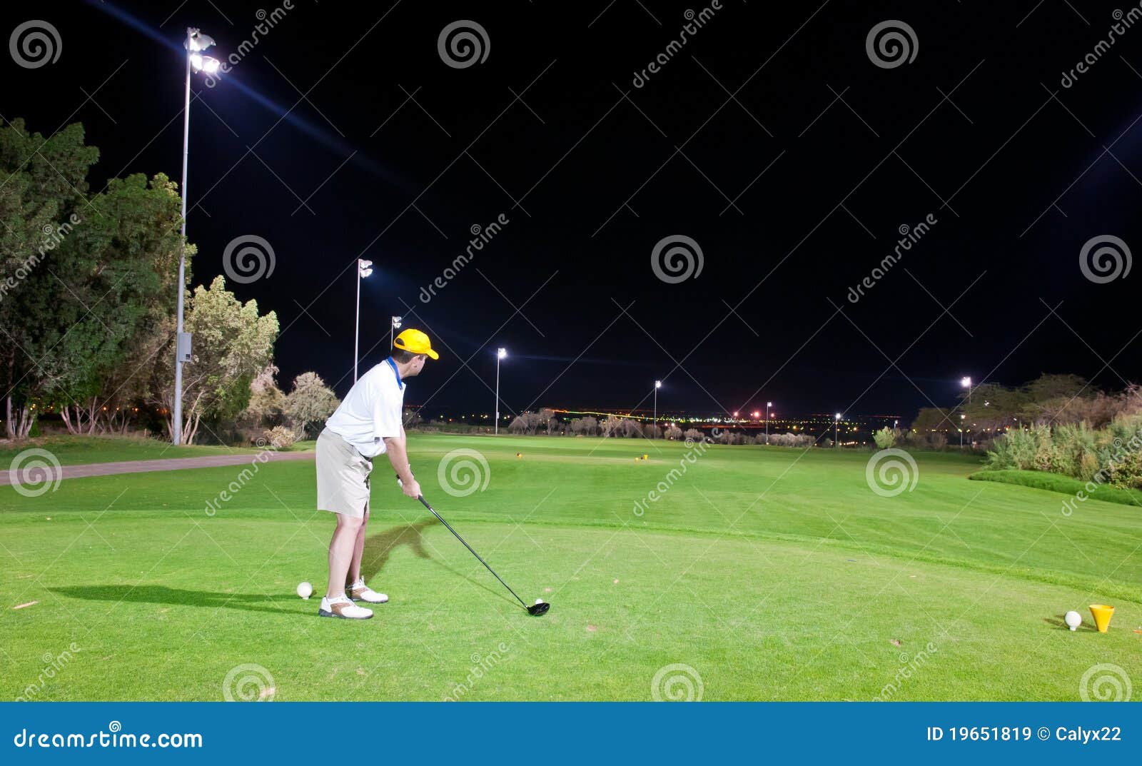 Night Golf stock image. Image of concentration, golfer - 19651819