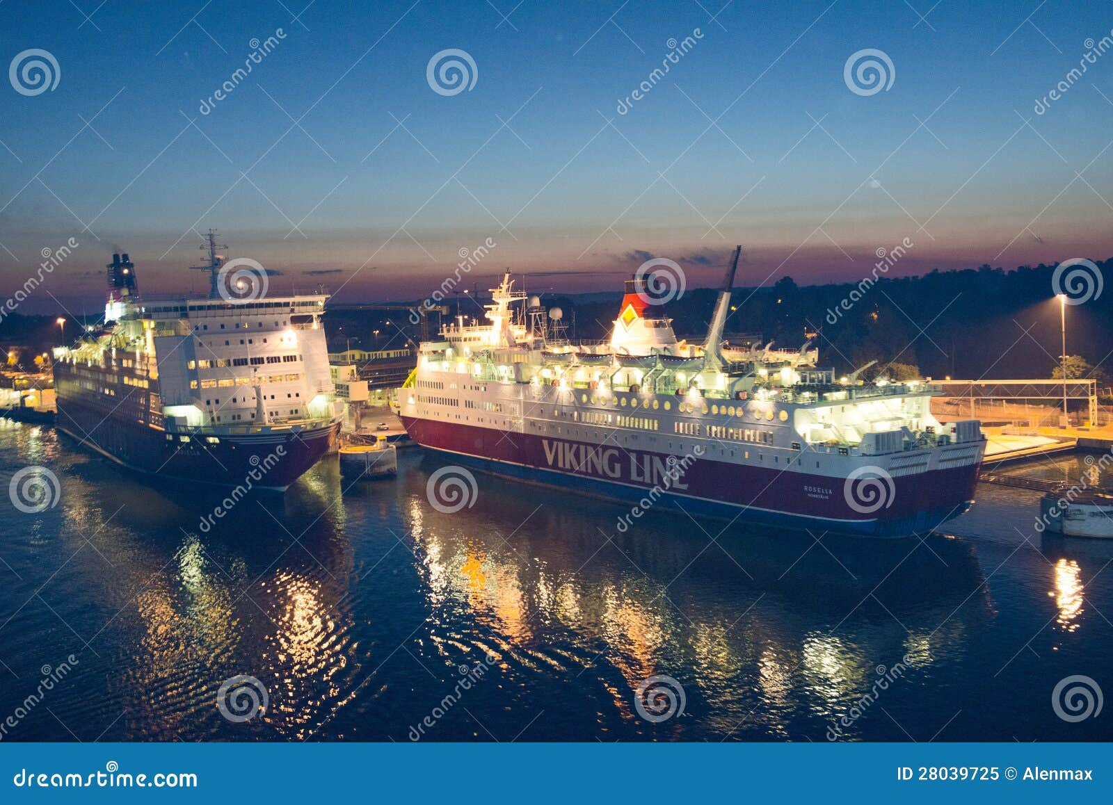 Night harbor editorial image. Image of tourism, skyline - 28039725