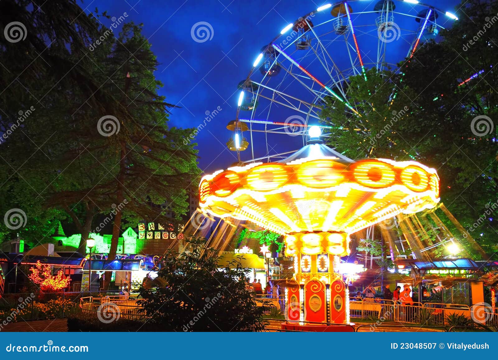 Night Illumination in Park Riviera , Sochi City Editorial Photography ...