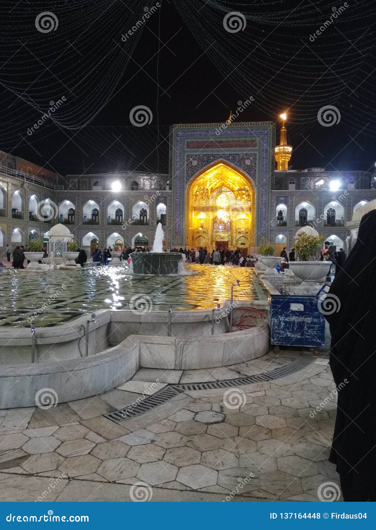 Night, Imam Raza Shrine stock photo. Image of mashhad - 137164448