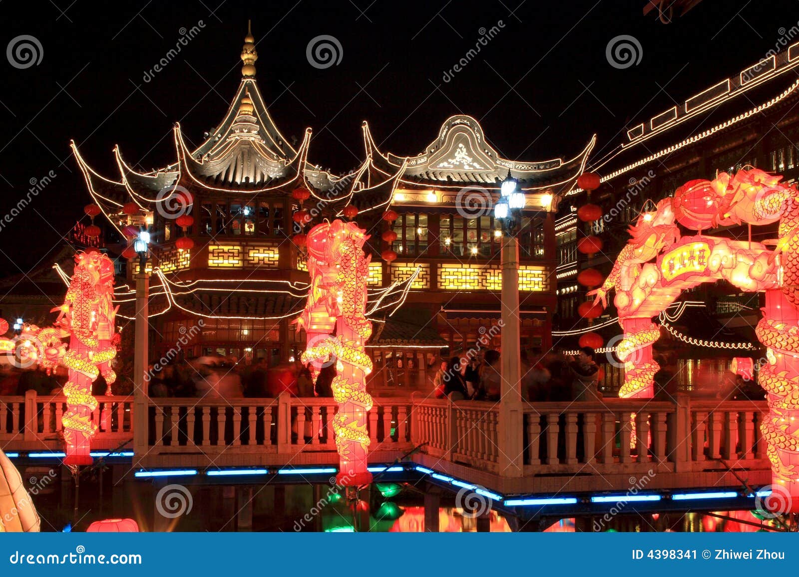 The Night of Lantern Festival Editorial Photo - Image of chinese, kite ...