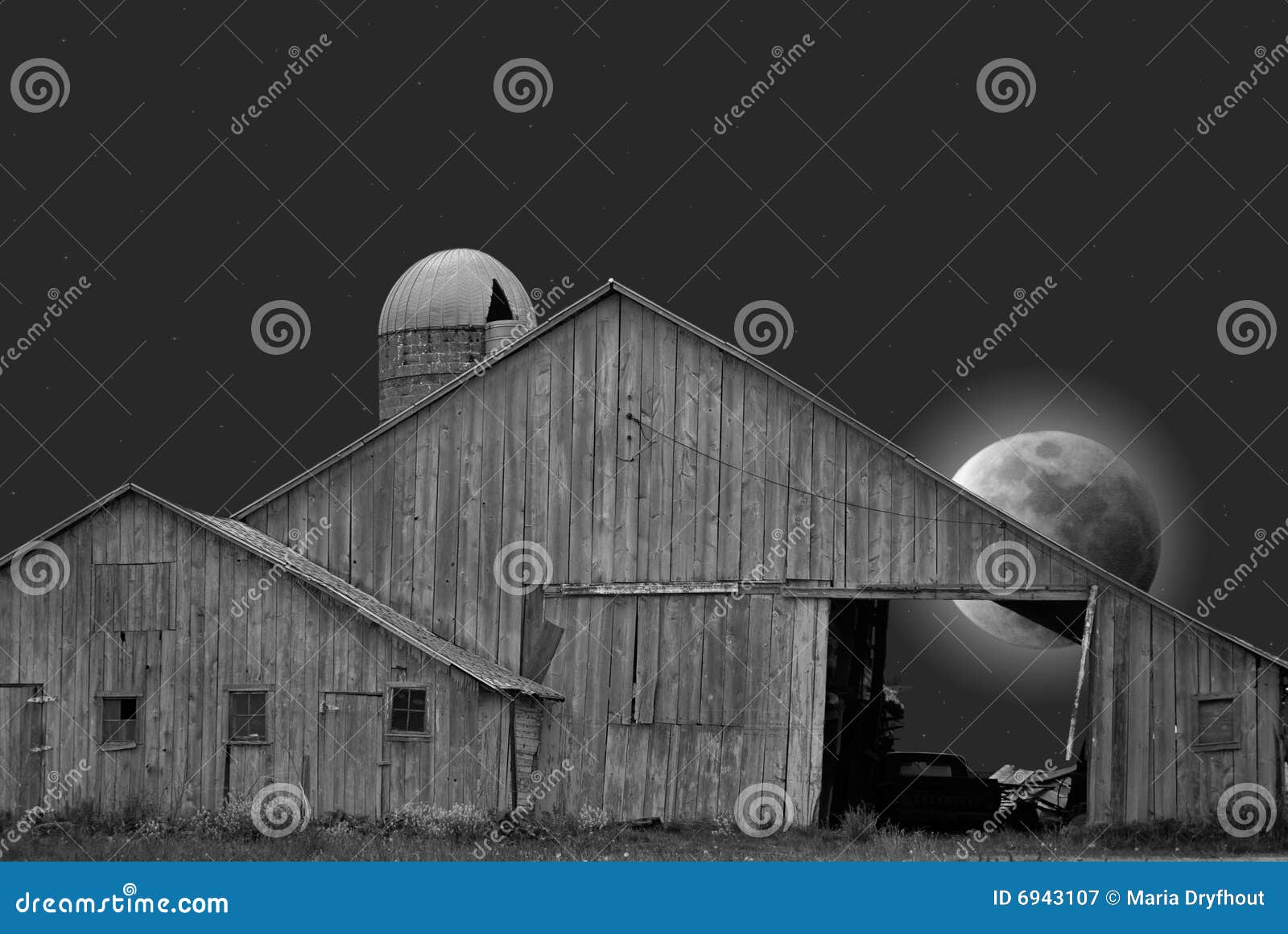 Old barn with full moon stock image. Image of radiant - 6943107