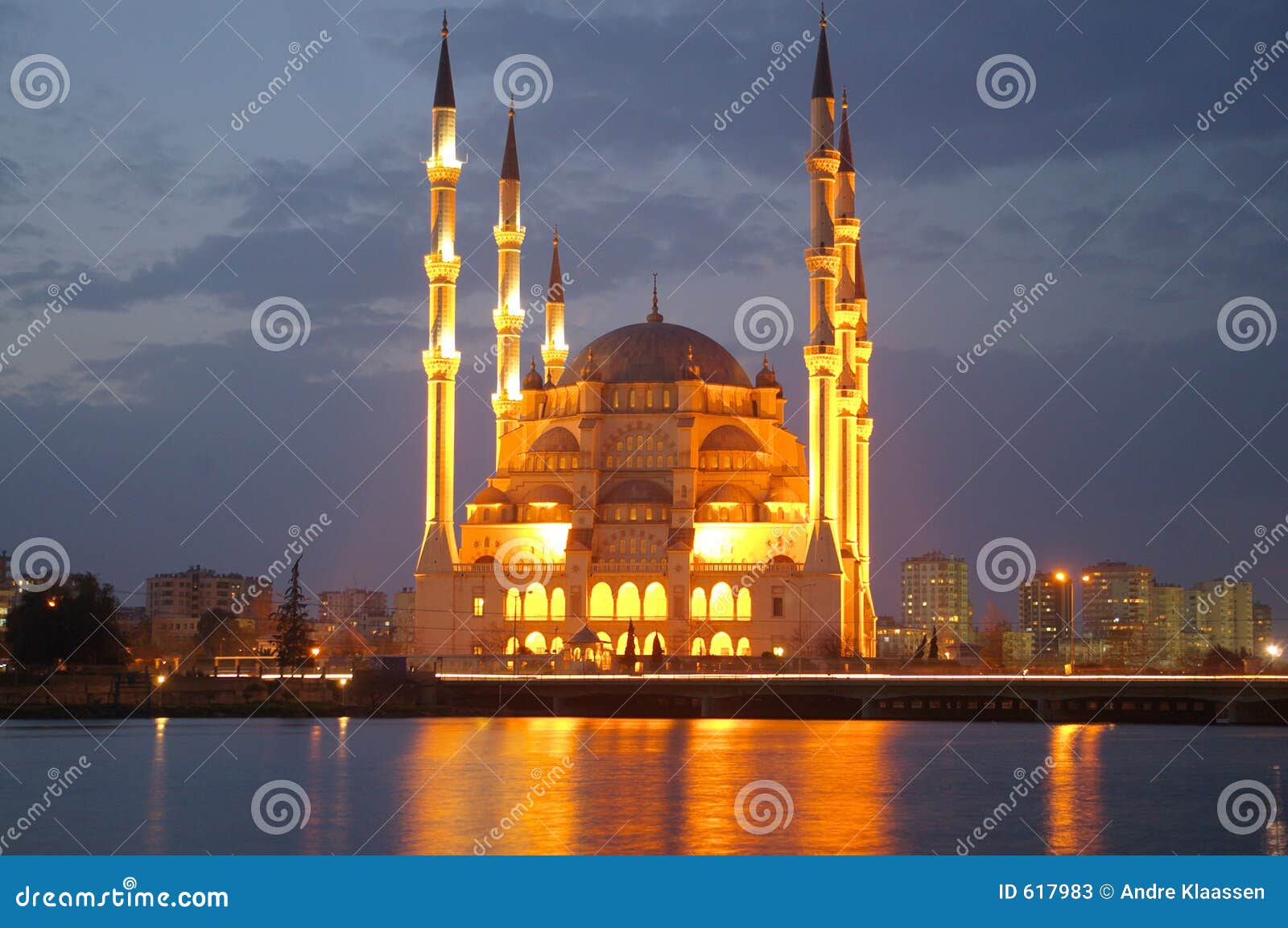 NIght Mosque stock image. Image of madinah, gold, arabia - 617983