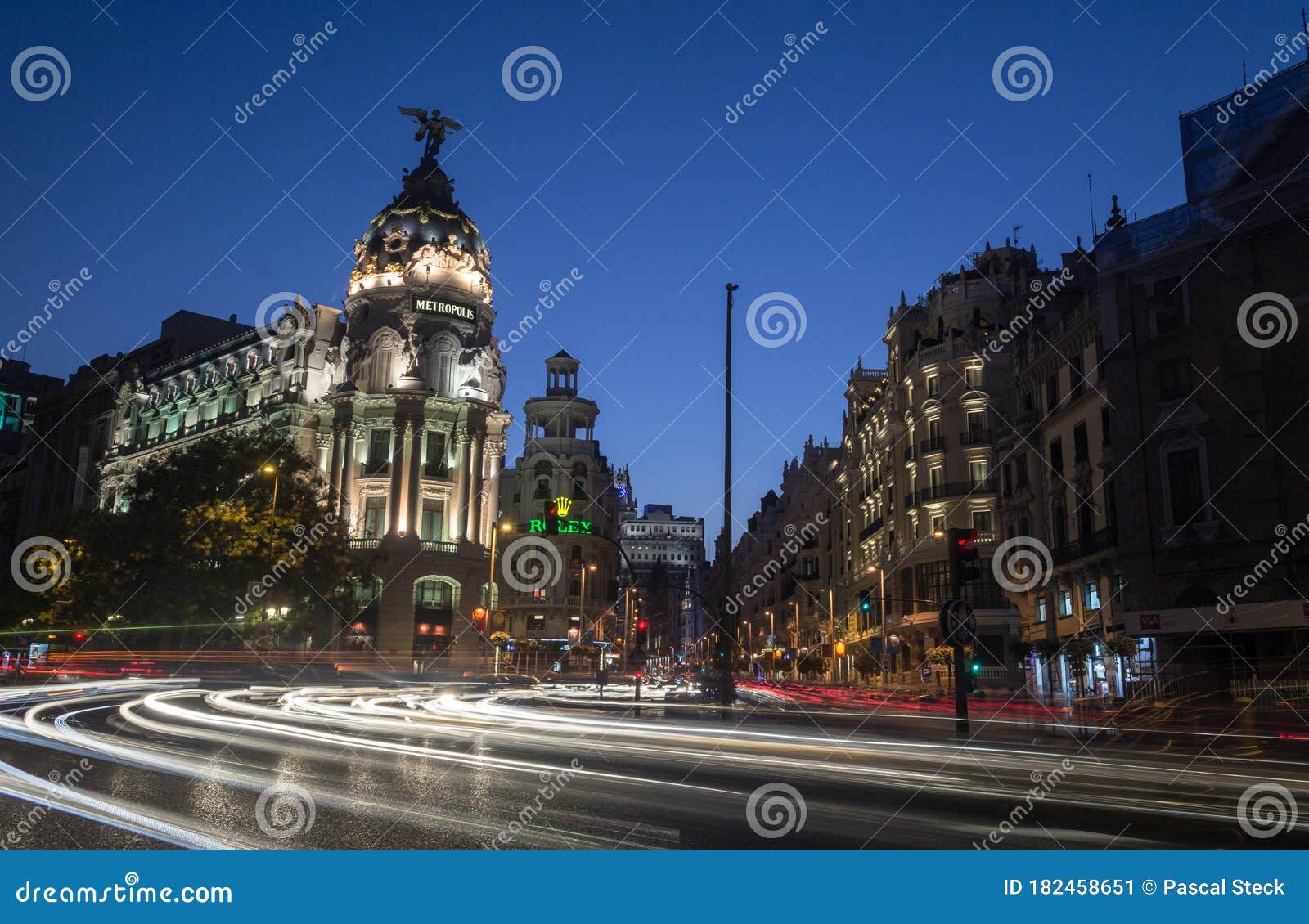 Night Photography Car Light Trails Rooftop View Edificio Metropolis ...